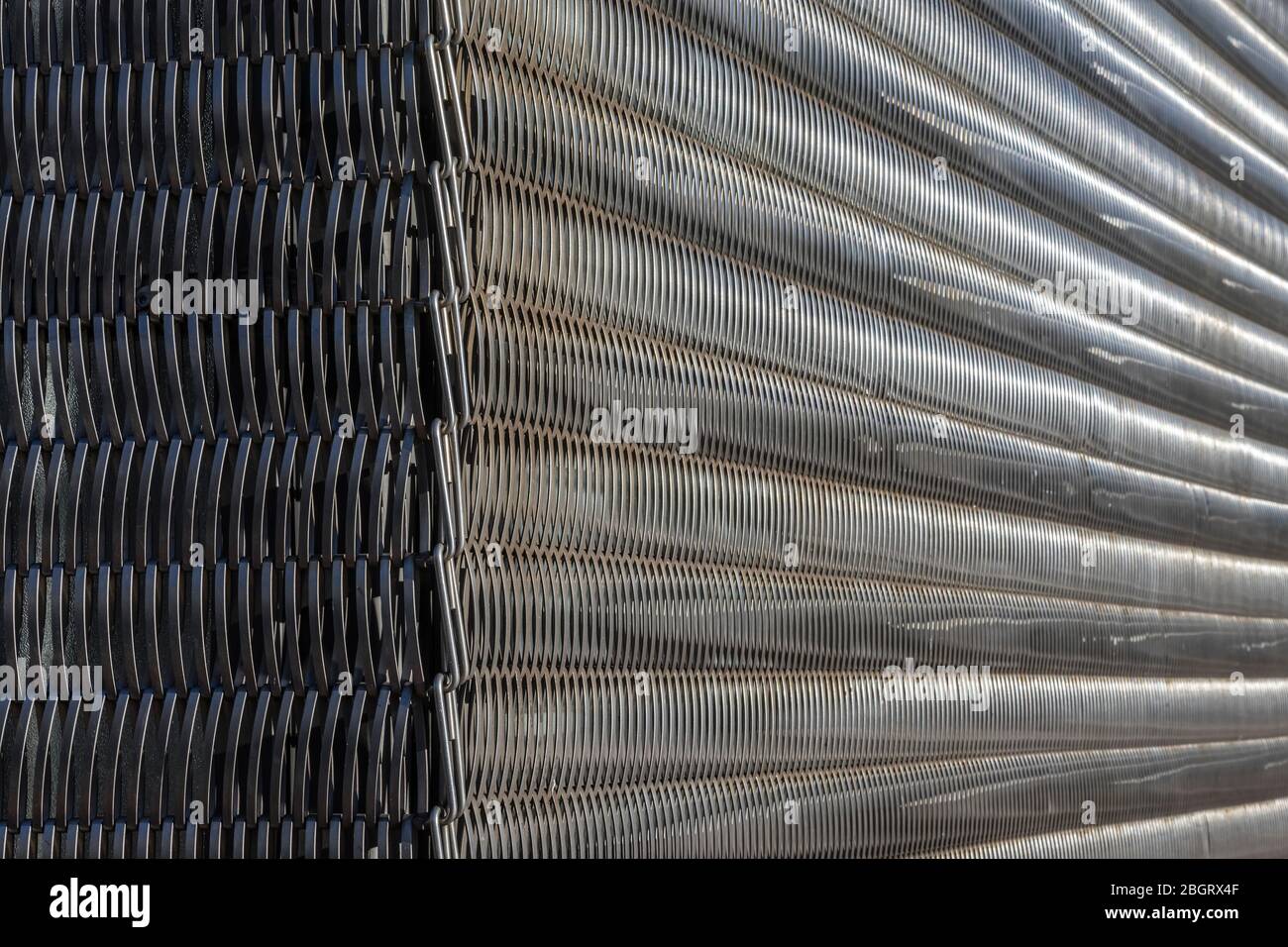 stainless steel mesh pattern Stock Photo - Alamy