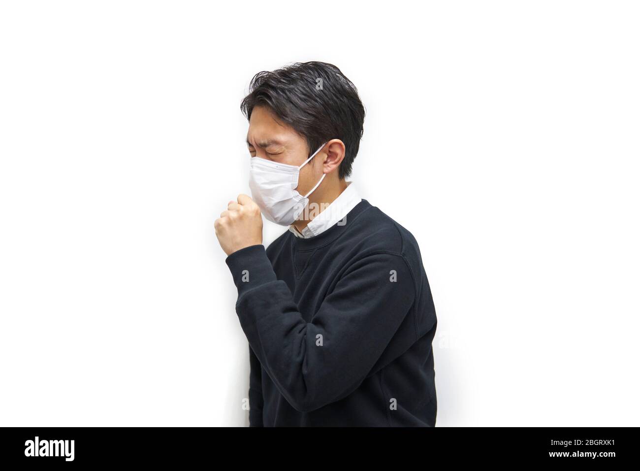 Japanese man wearing mask Stock Photo - Alamy