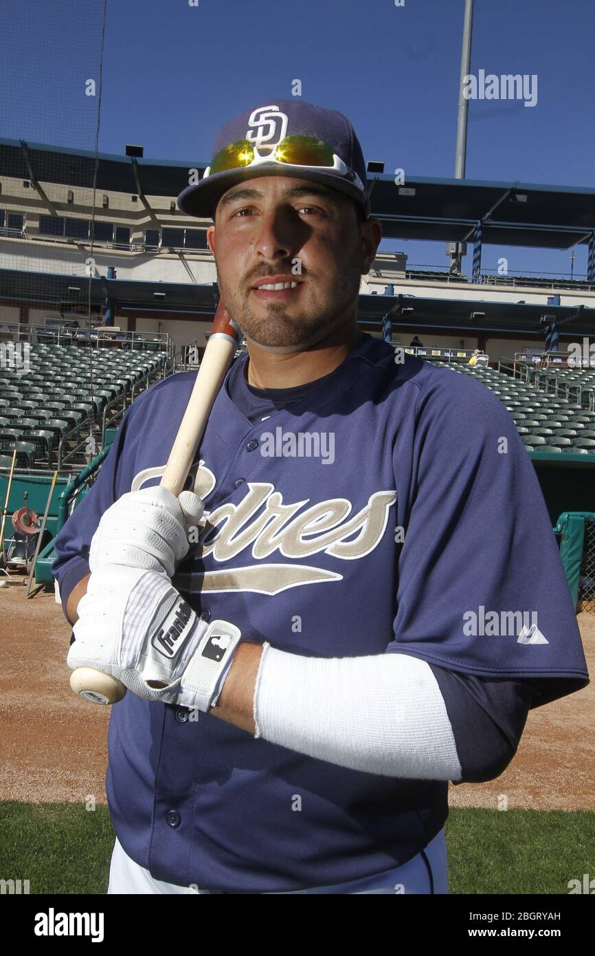 Ali Solis catcher mexicano..Entrenamiento de Padres de San Diego previo ...