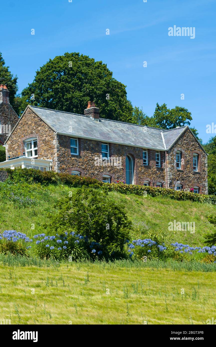 Longhouse hi-res stock photography and images - Alamy