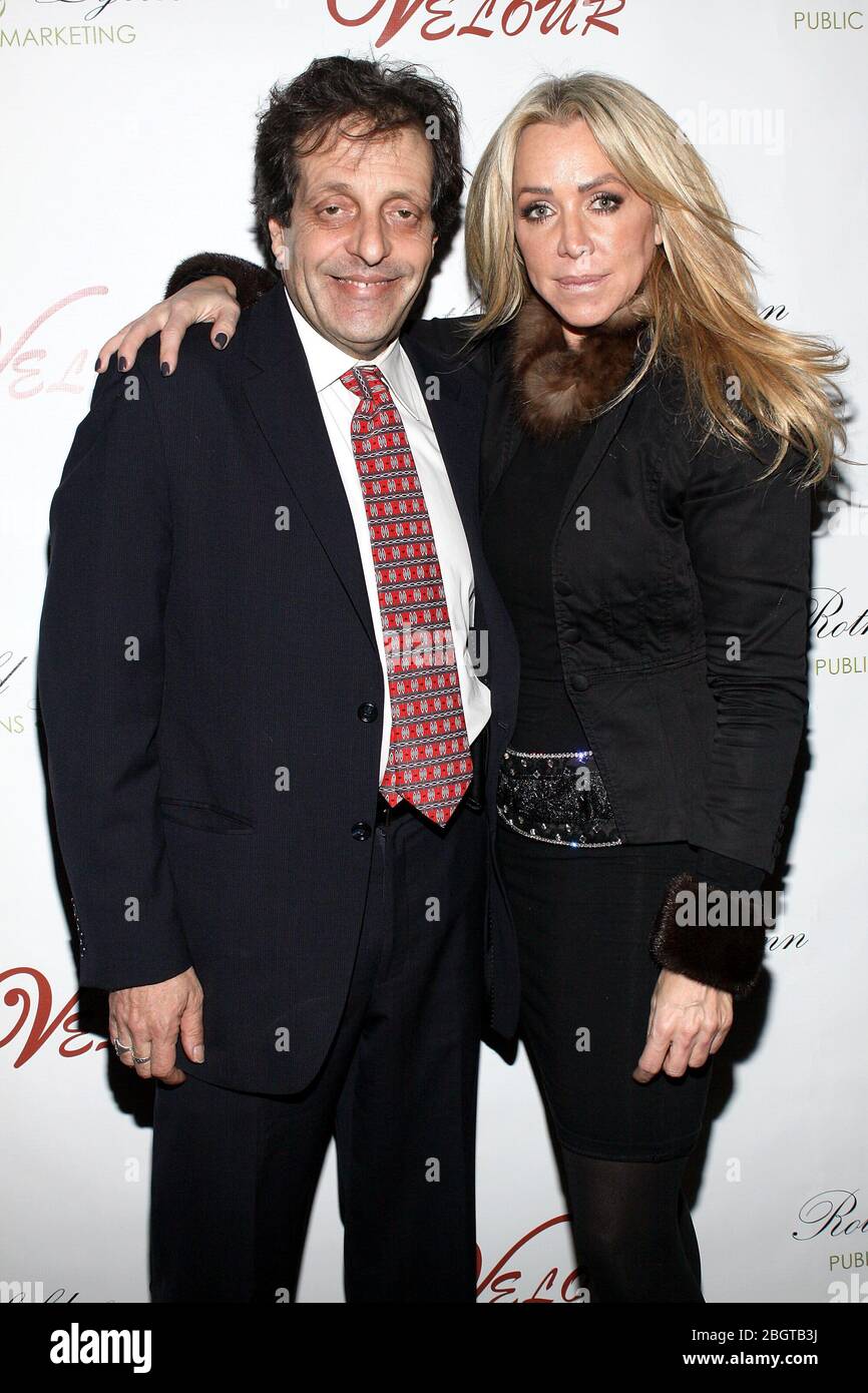 New York, NY, USA. 14 December, 2010. Bruce Lynn Anna Rothschild at the ...