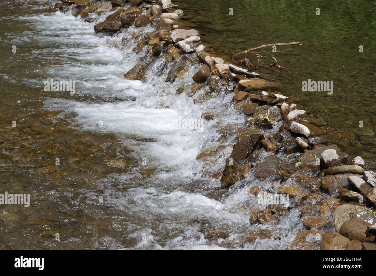 Clean mountain river/ stream Stock Photo - Alamy