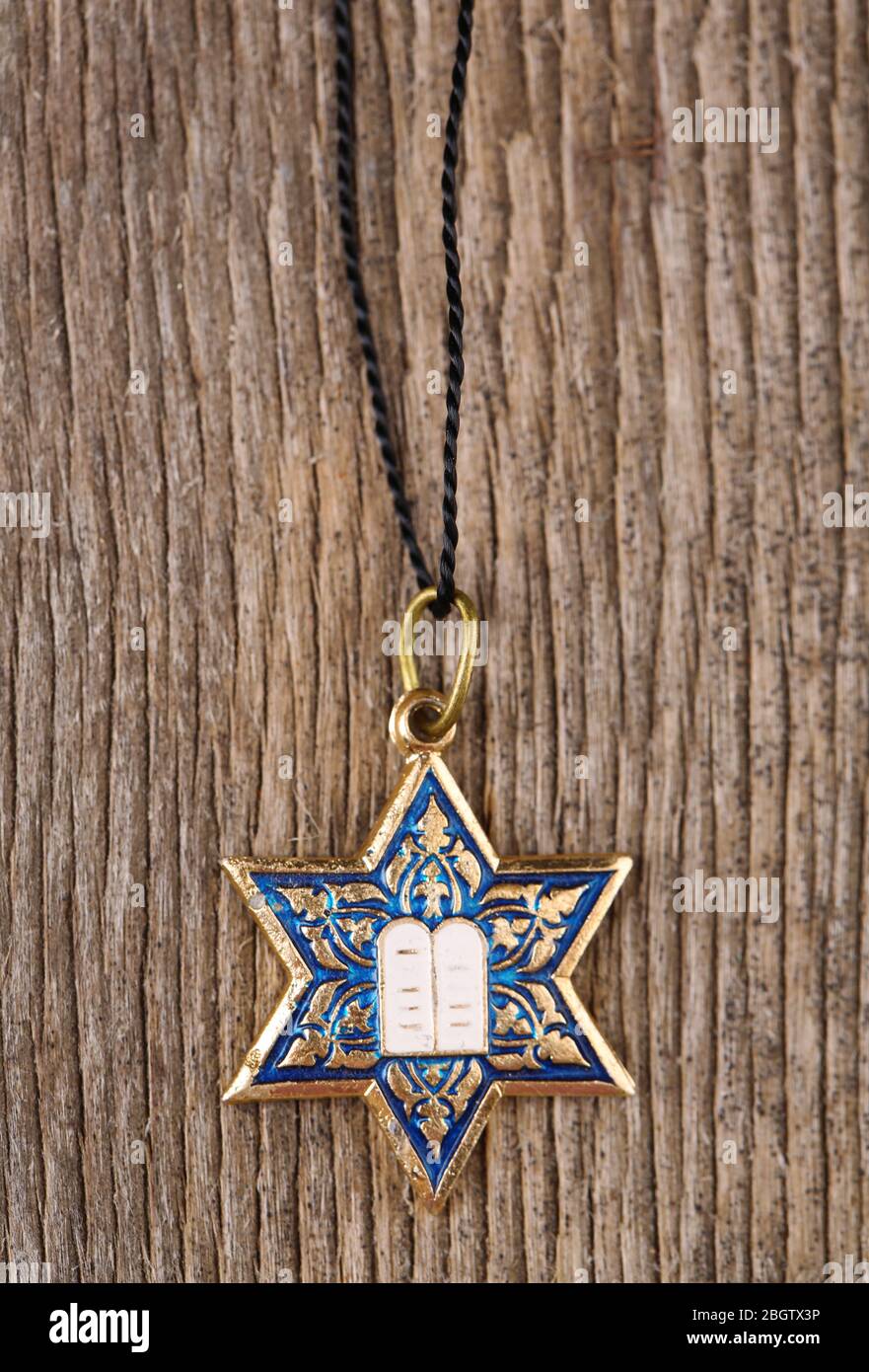 Star david chain hi-res stock photography and images - Alamy