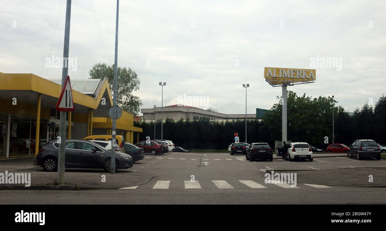 Azabache shopping center hi-res stock photography and images - Alamy
