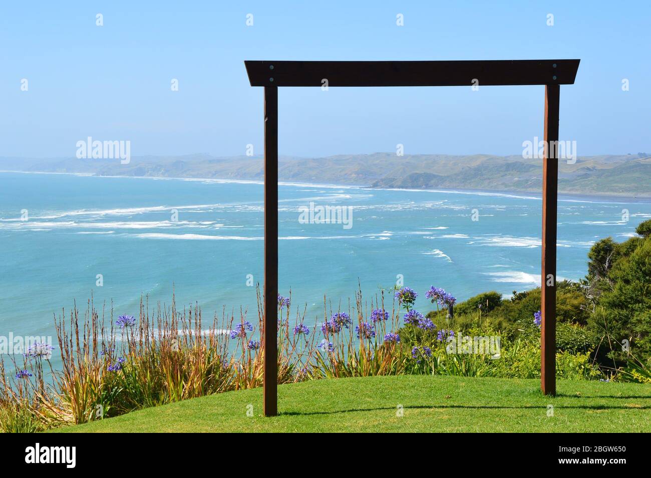 Raglan new zealand hi-res stock photography and images - Alamy