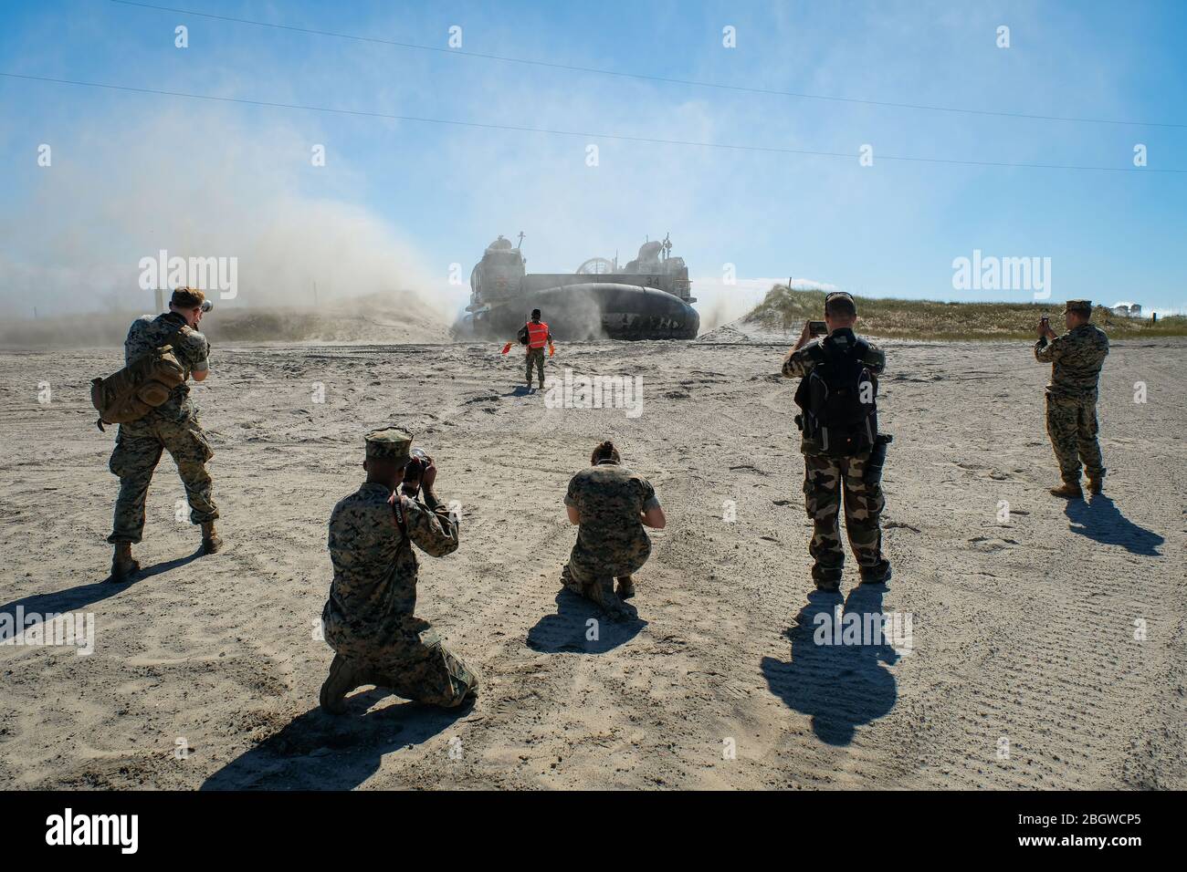 JACKSONVILLE, USA - OCTOBER 25: Mexican soldiers in front of an ...