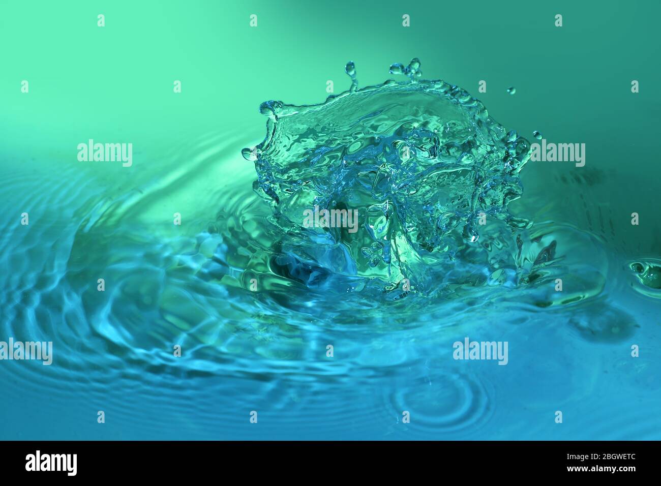 Water splash, close-up Stock Photo - Alamy