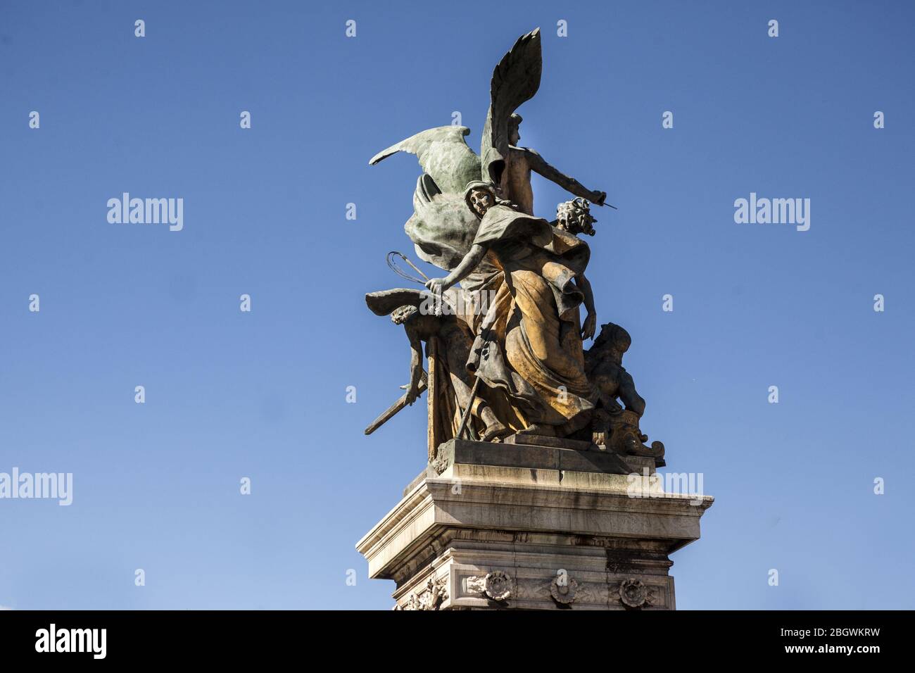 Statues in Rome Stock Photo - Alamy