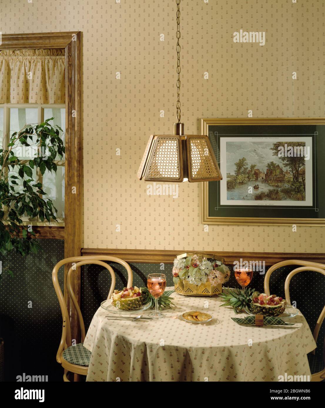 1980s kitchen design hi-res stock photography and images - Alamy