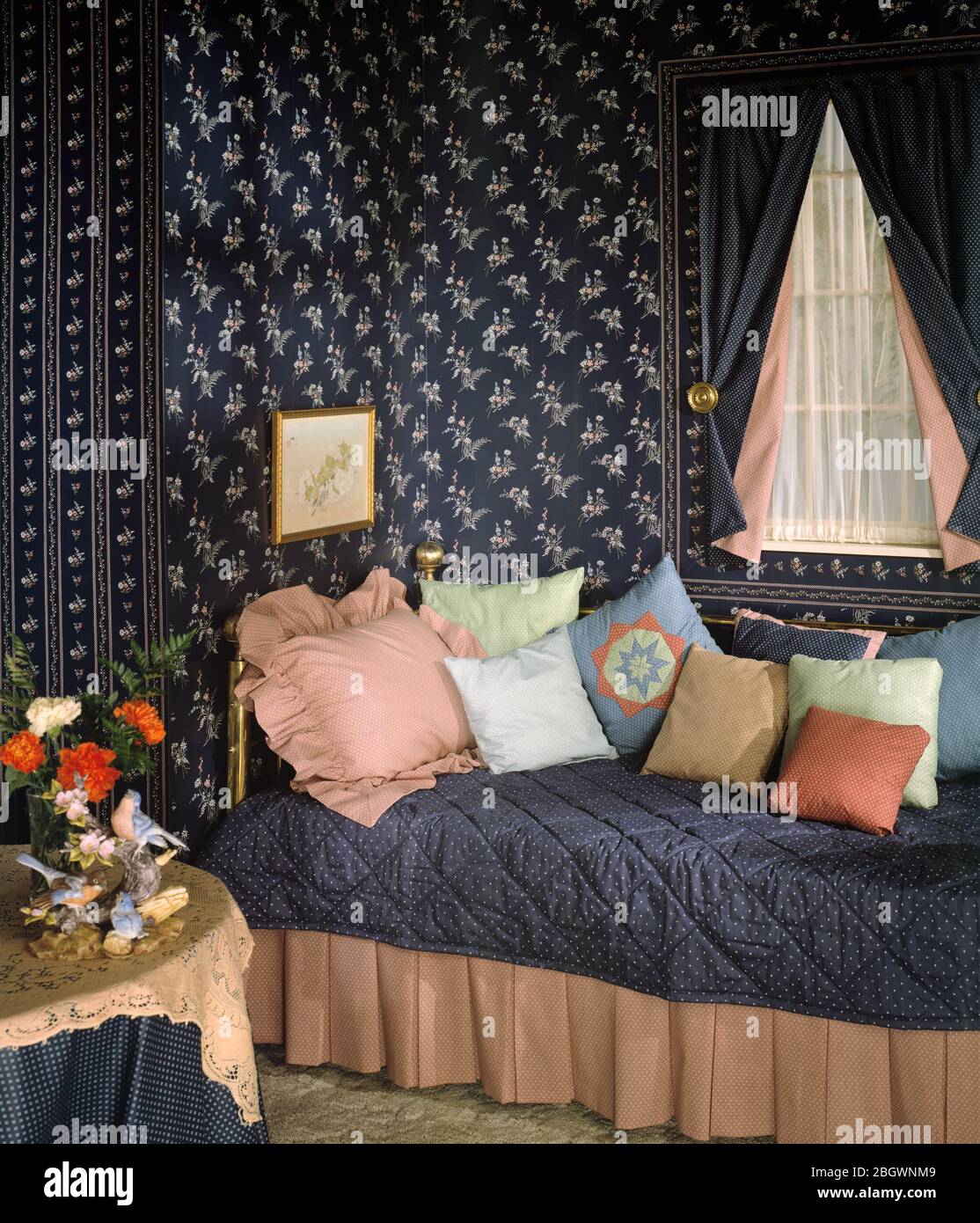 Retro style 1980s style wallpapered rooms Stock Photo - Alamy