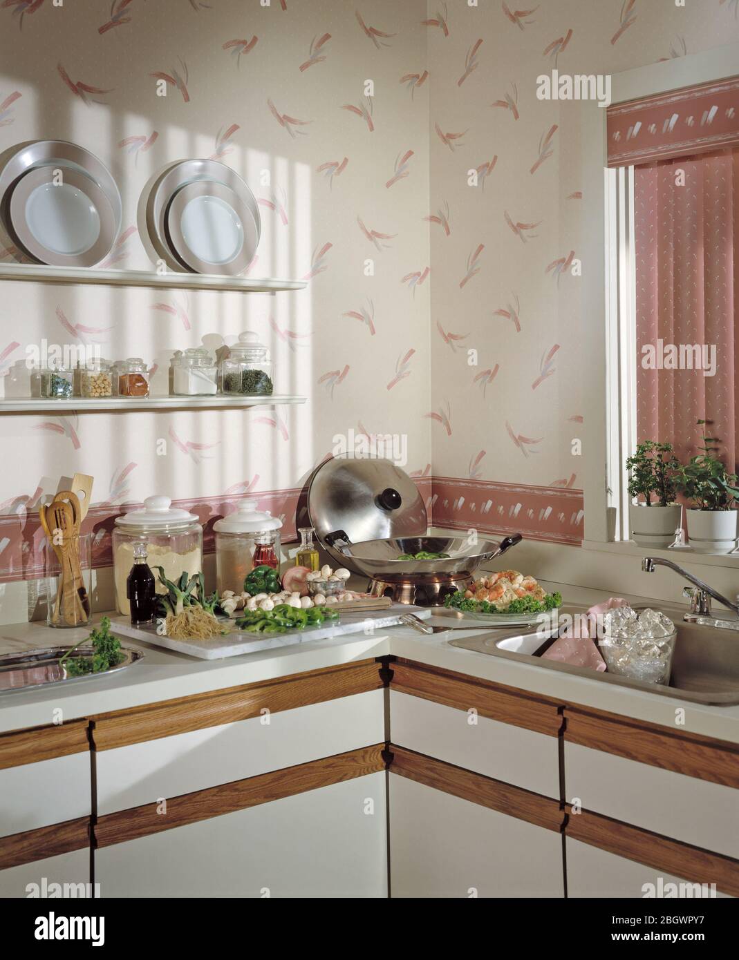 1980s kitchen design hi-res stock photography and images - Alamy