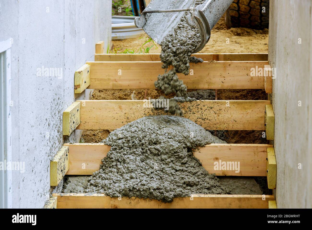 Concrete stairs construction site hi-res stock photography and images ...