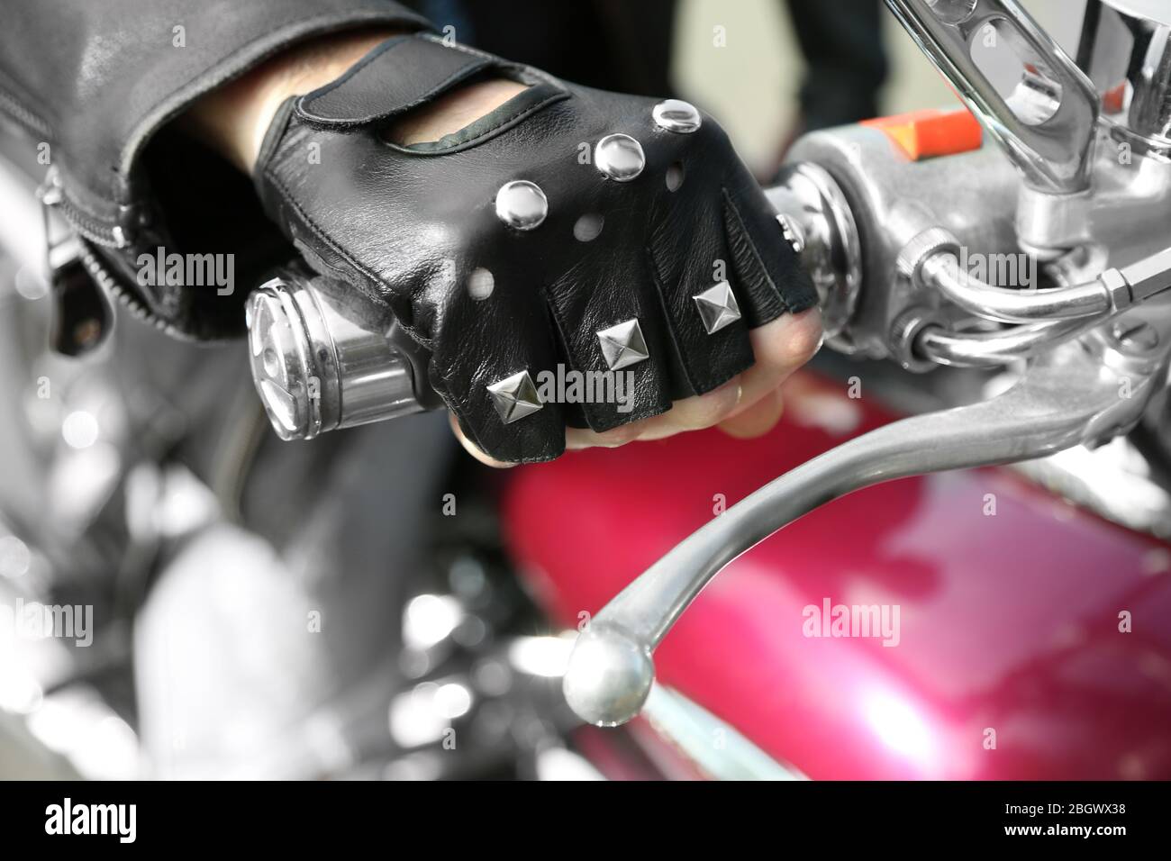 Hand rider hi-res stock photography and images - Alamy