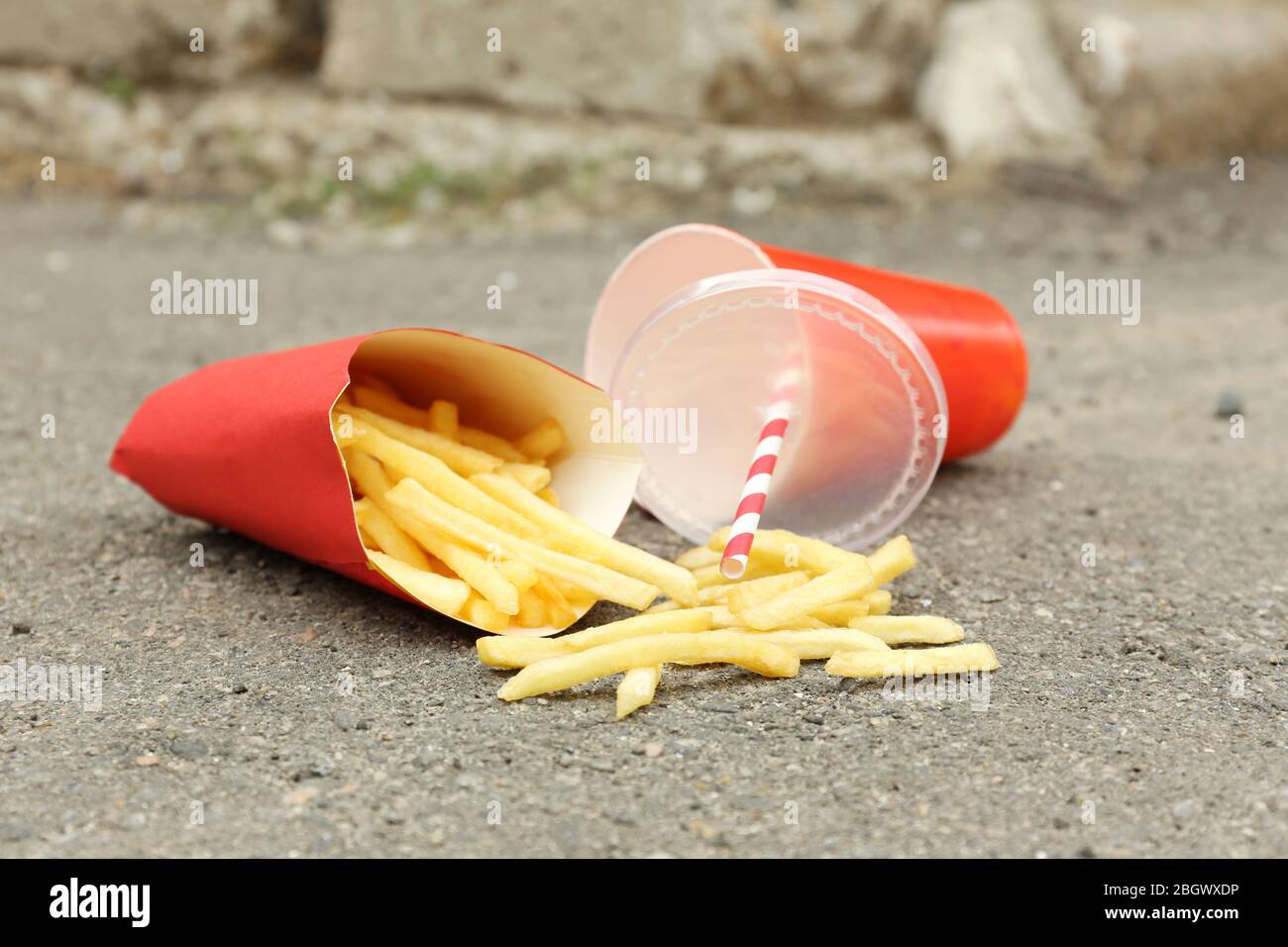 Fast food litter Stock Photo - Alamy