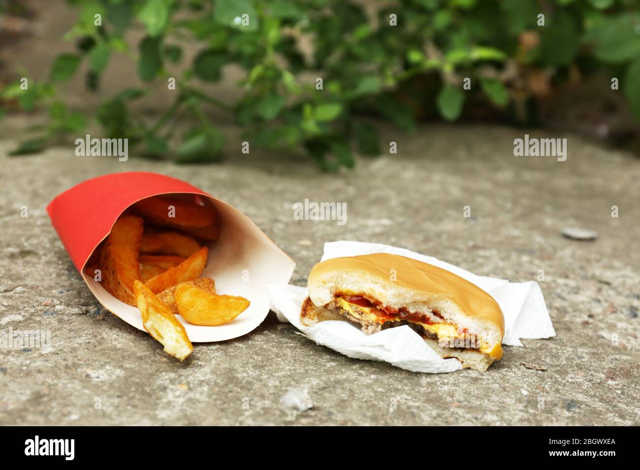 Fast food litter Stock Photo - Alamy
