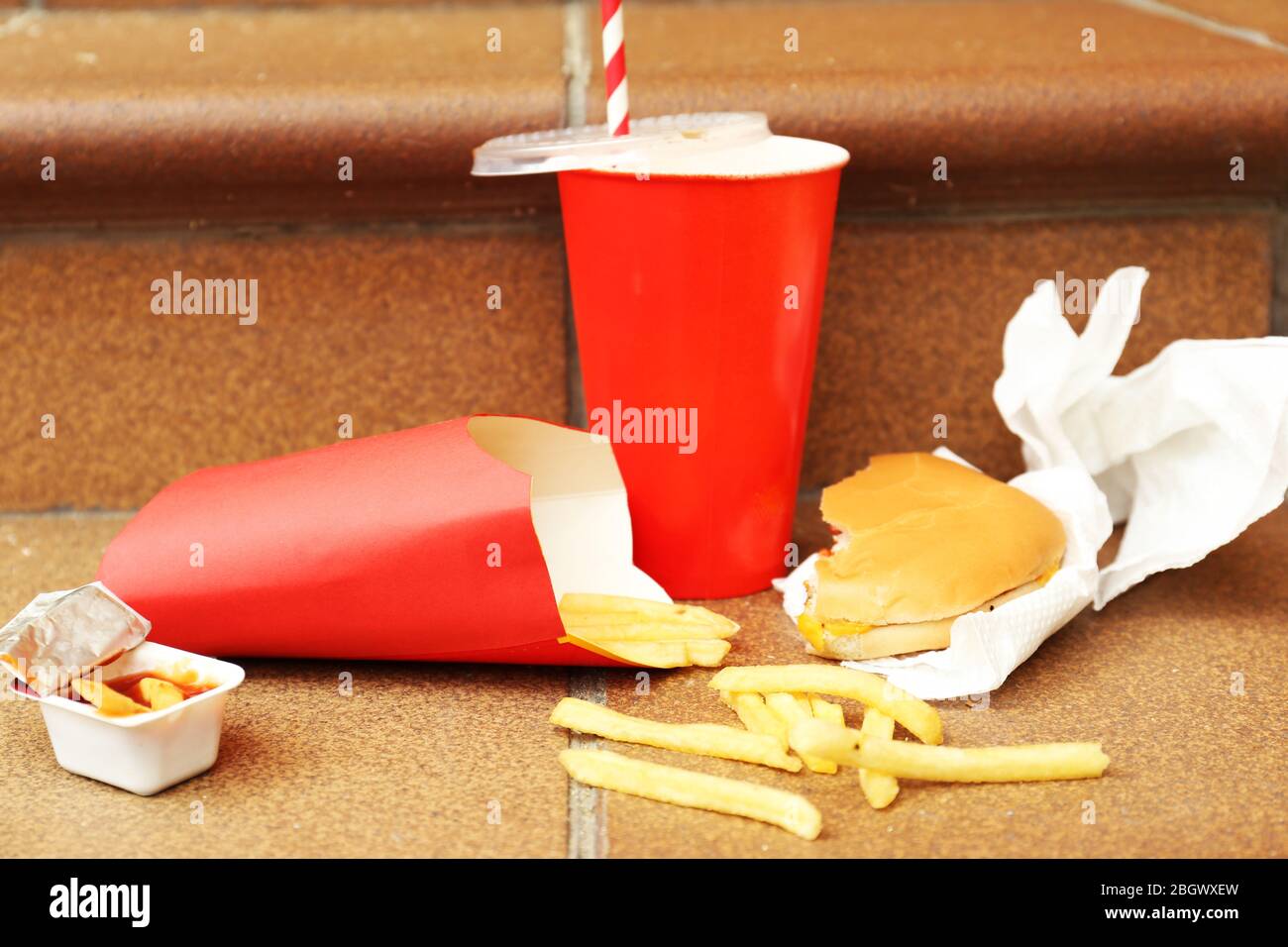 Fast food litter Stock Photo - Alamy