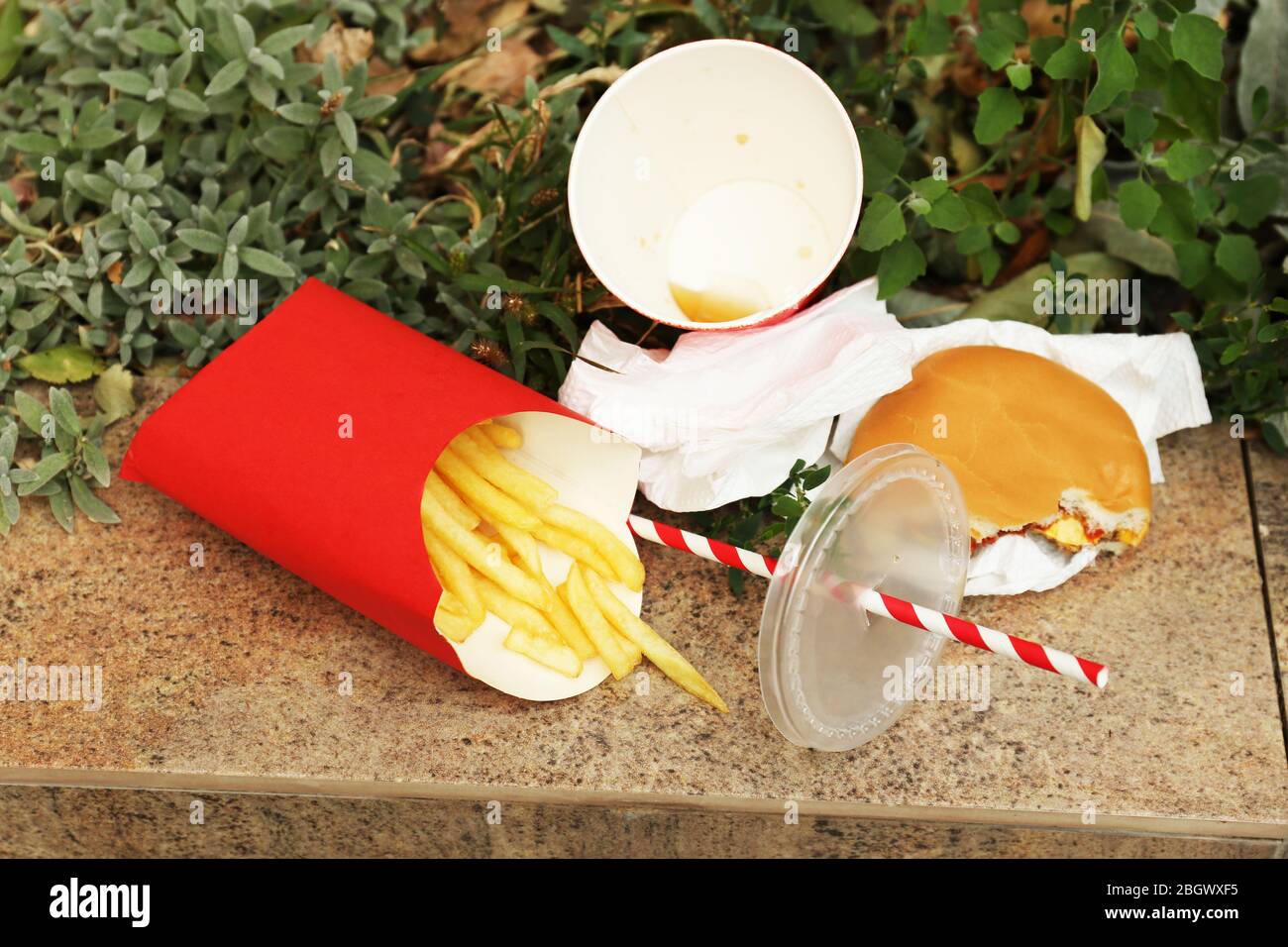 Fast food litter Stock Photo - Alamy