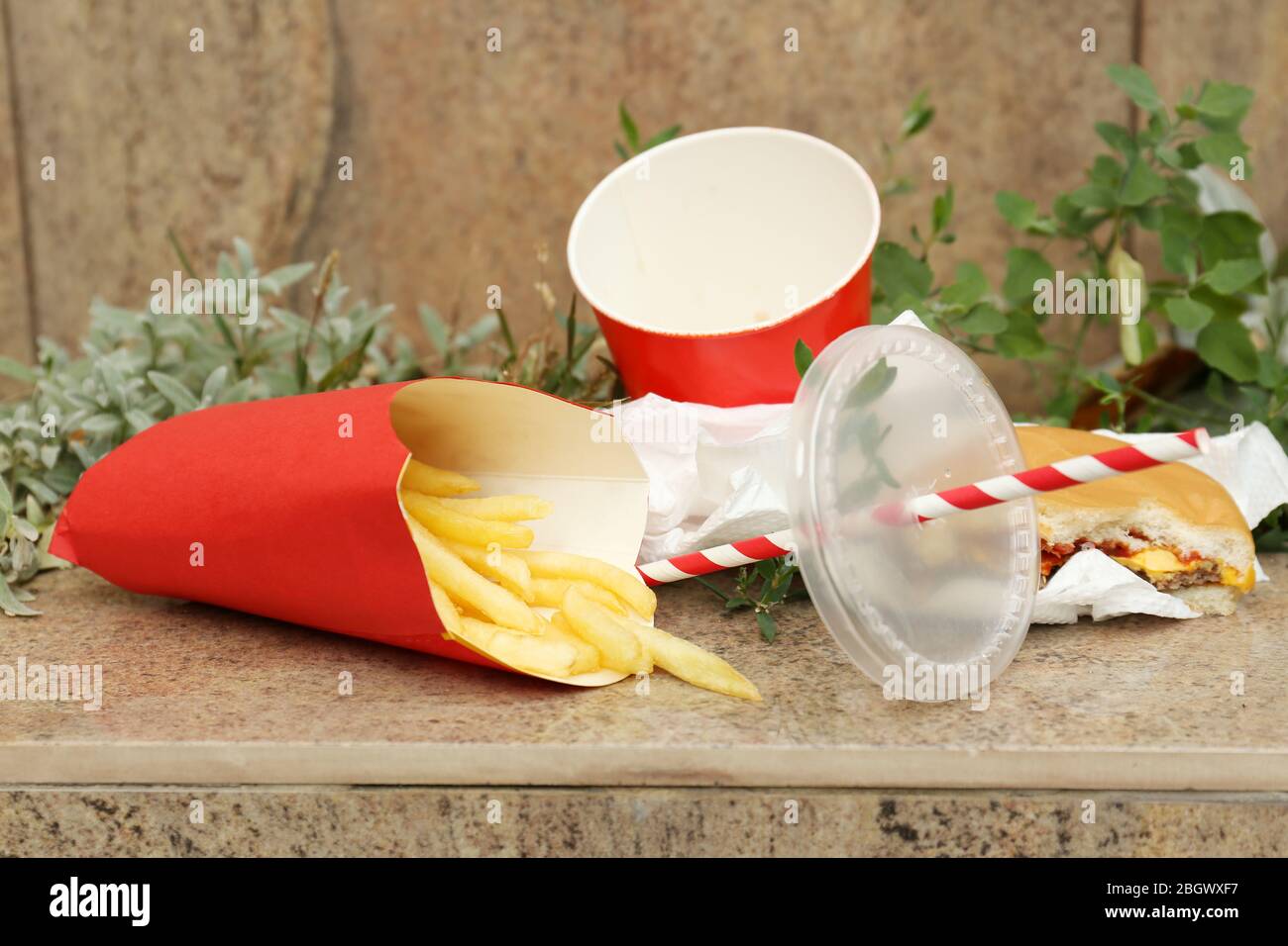 Fast food litter Stock Photo - Alamy