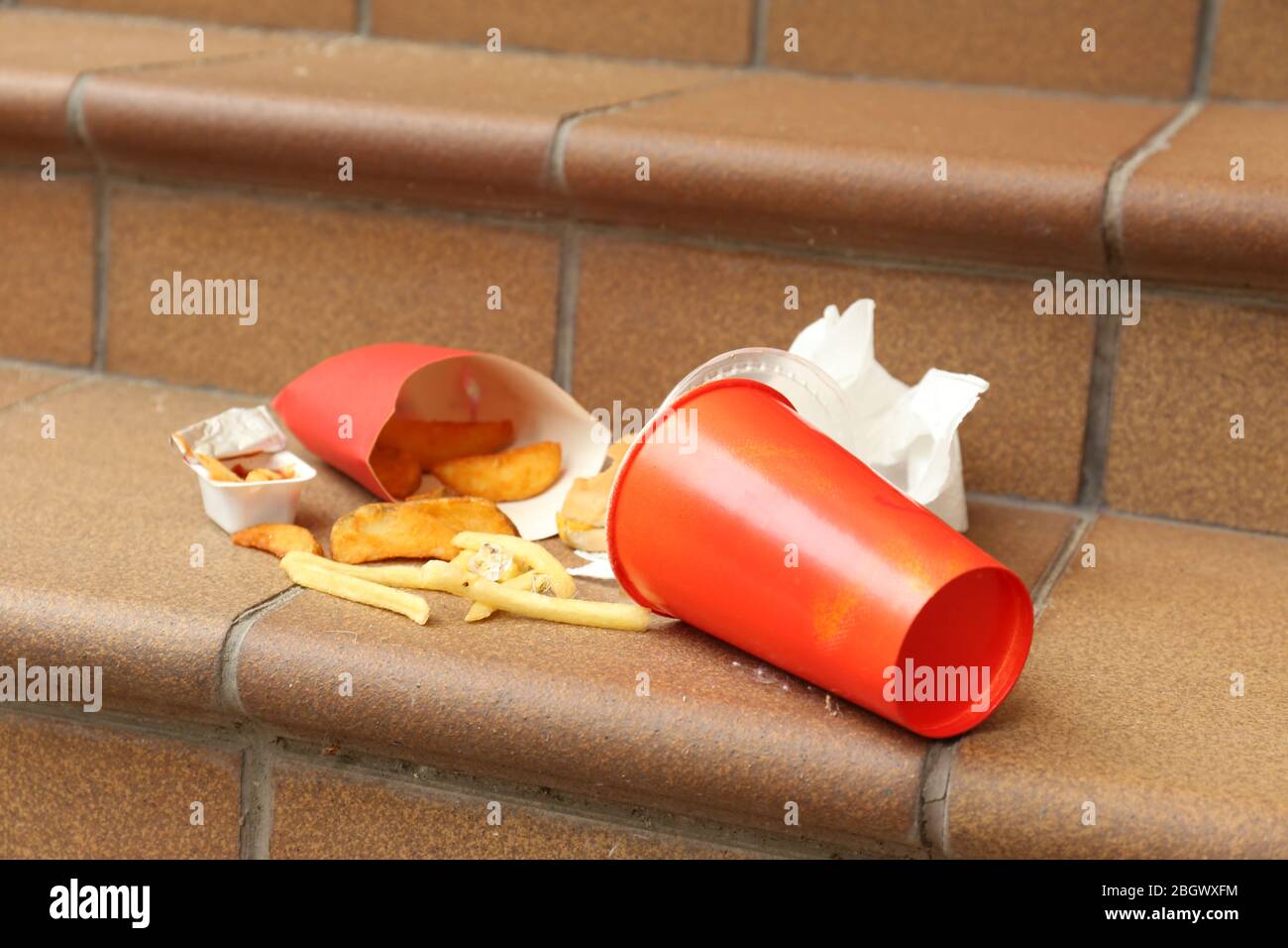 Fast food litter Stock Photo - Alamy
