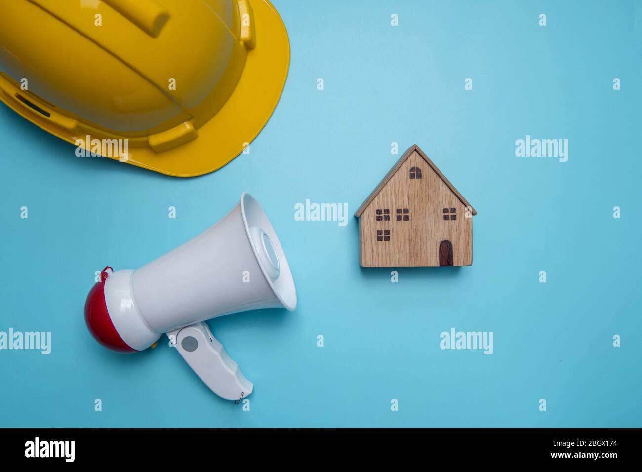 Announcement and announce advertising background public relations about ...