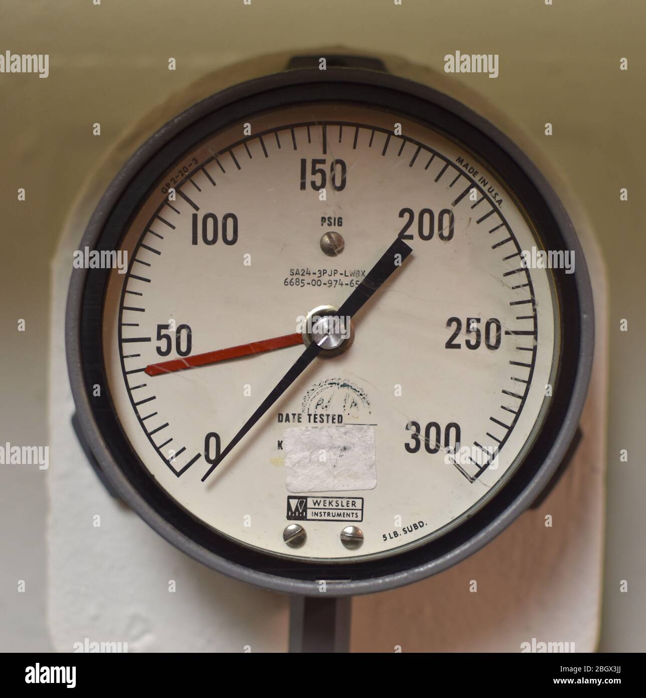 Circular measurement scale hi-res stock photography and images - Alamy
