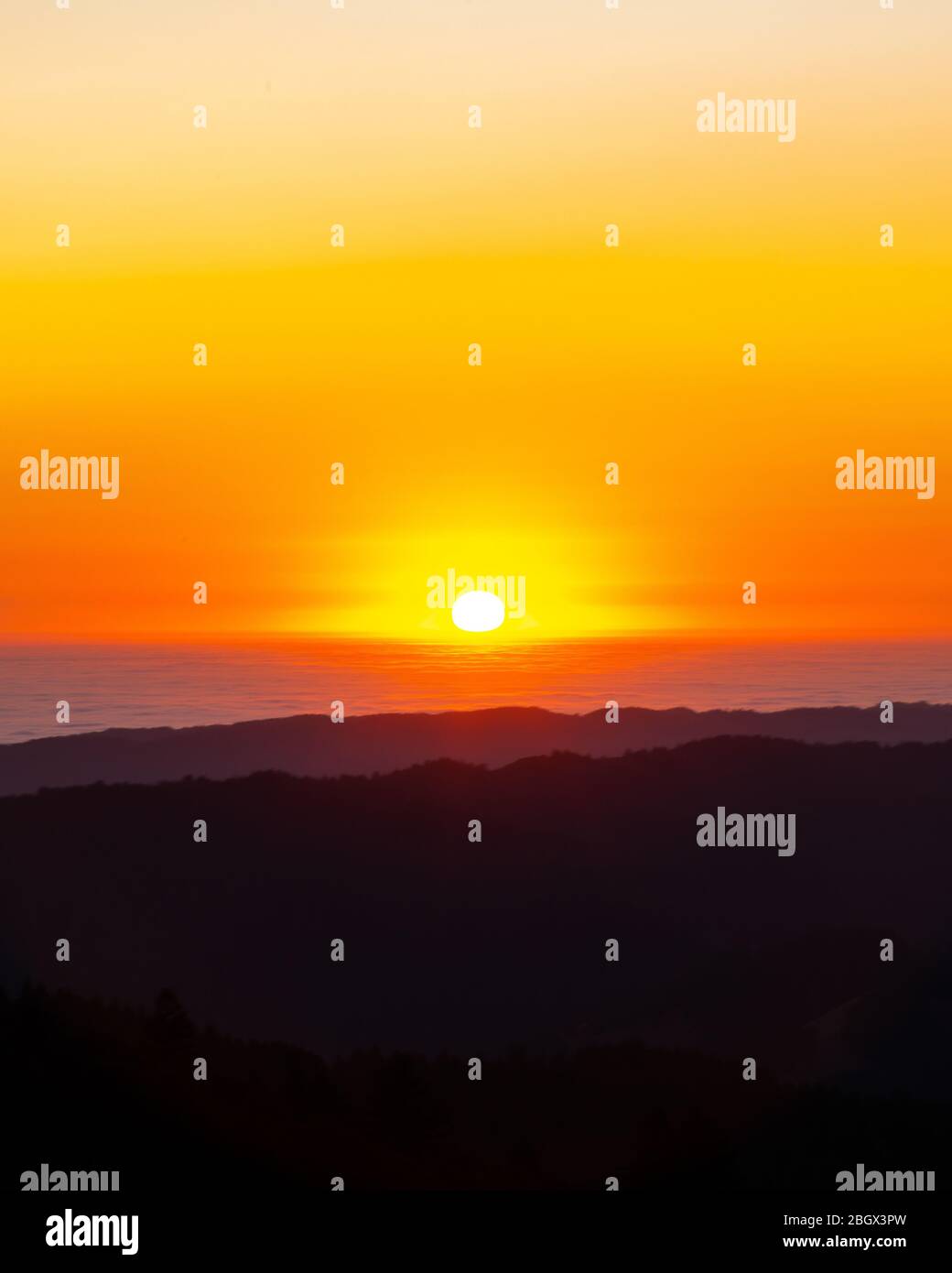 Epic setting hi-res stock photography and images - Alamy