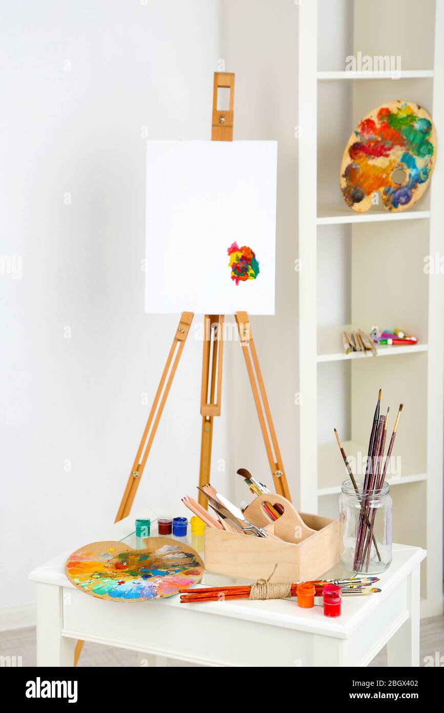 Professional art studio Stock Photo - Alamy