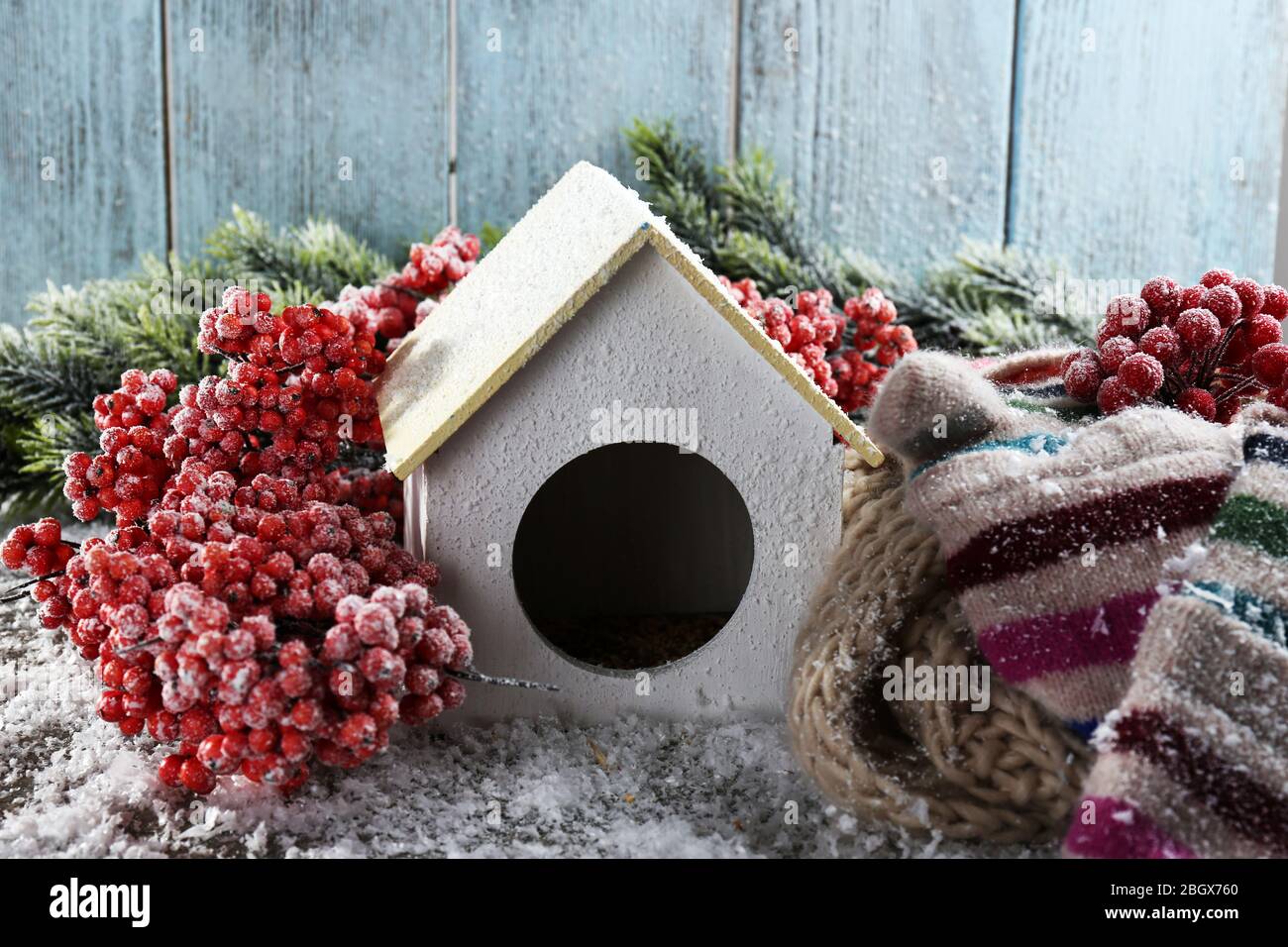 Handmade birdhouse in winter Stock Photo - Alamy