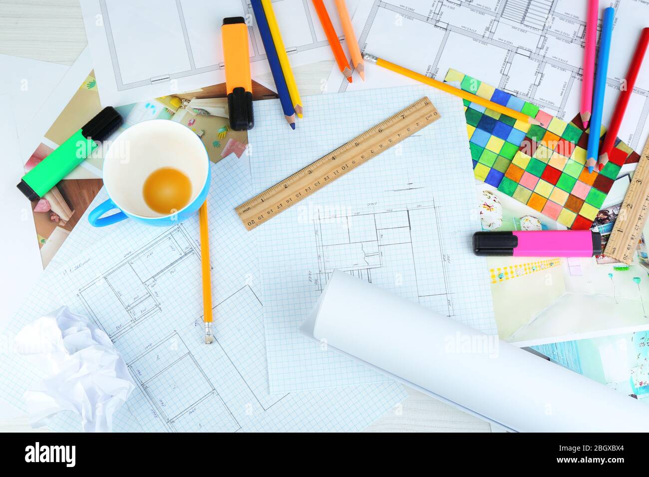 Workplace interior designer Stock Photo - Alamy
