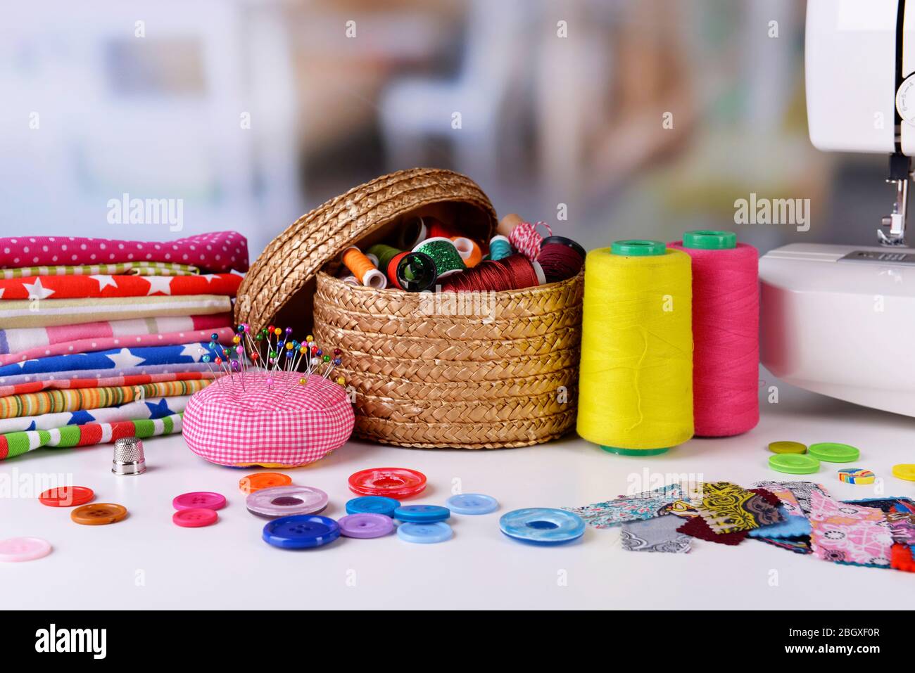 Fashion design, close-up. Sewing items Stock Photo - Alamy
