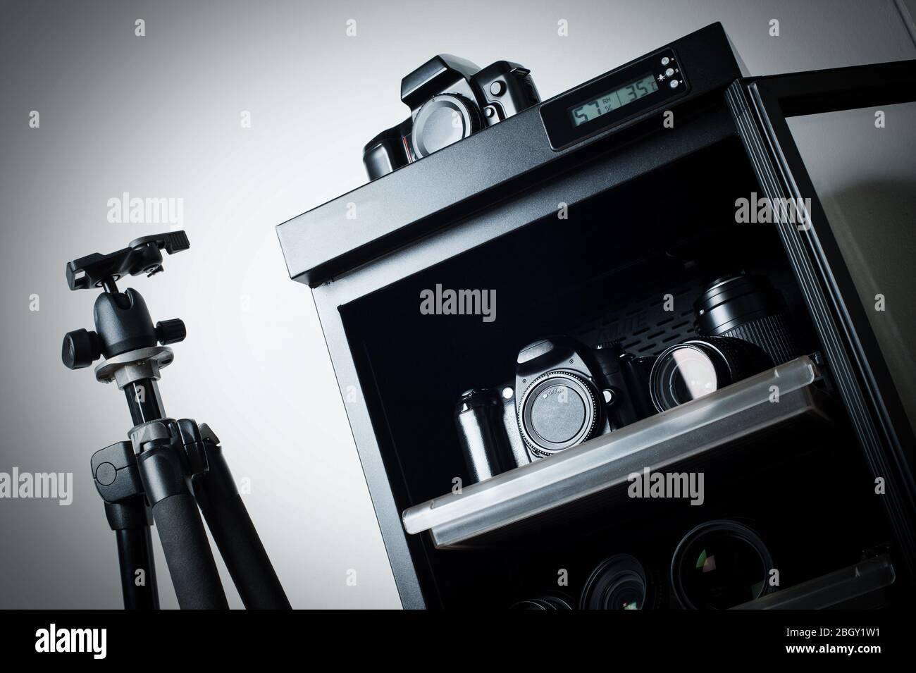Inside the cabinet hi-res stock photography and images - Alamy