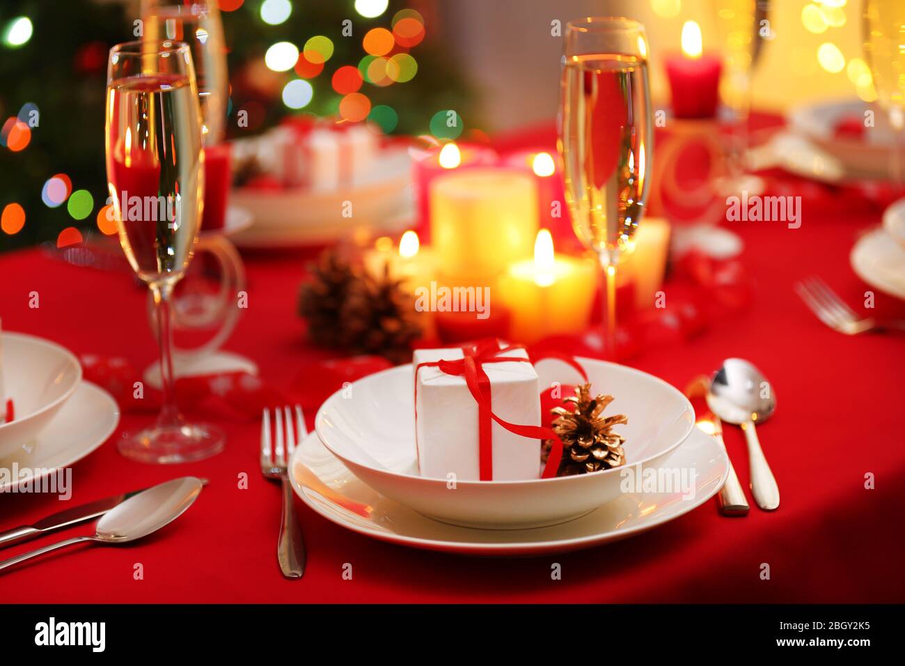 Beautiful Christmas table setting Stock Photo - Alamy