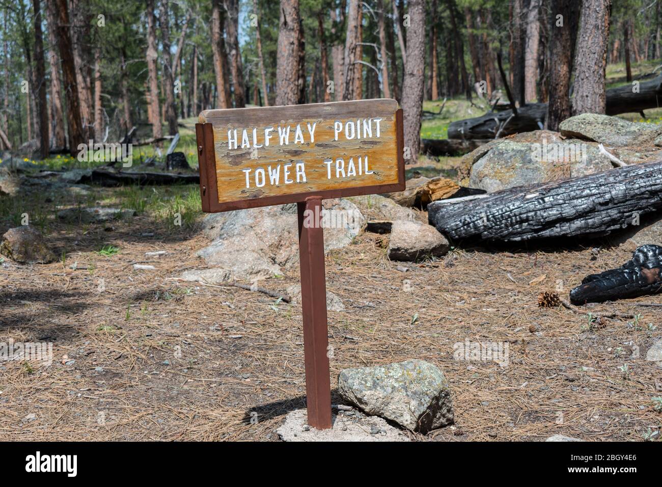 Sign to devils tower national monument hi-res stock photography and ...