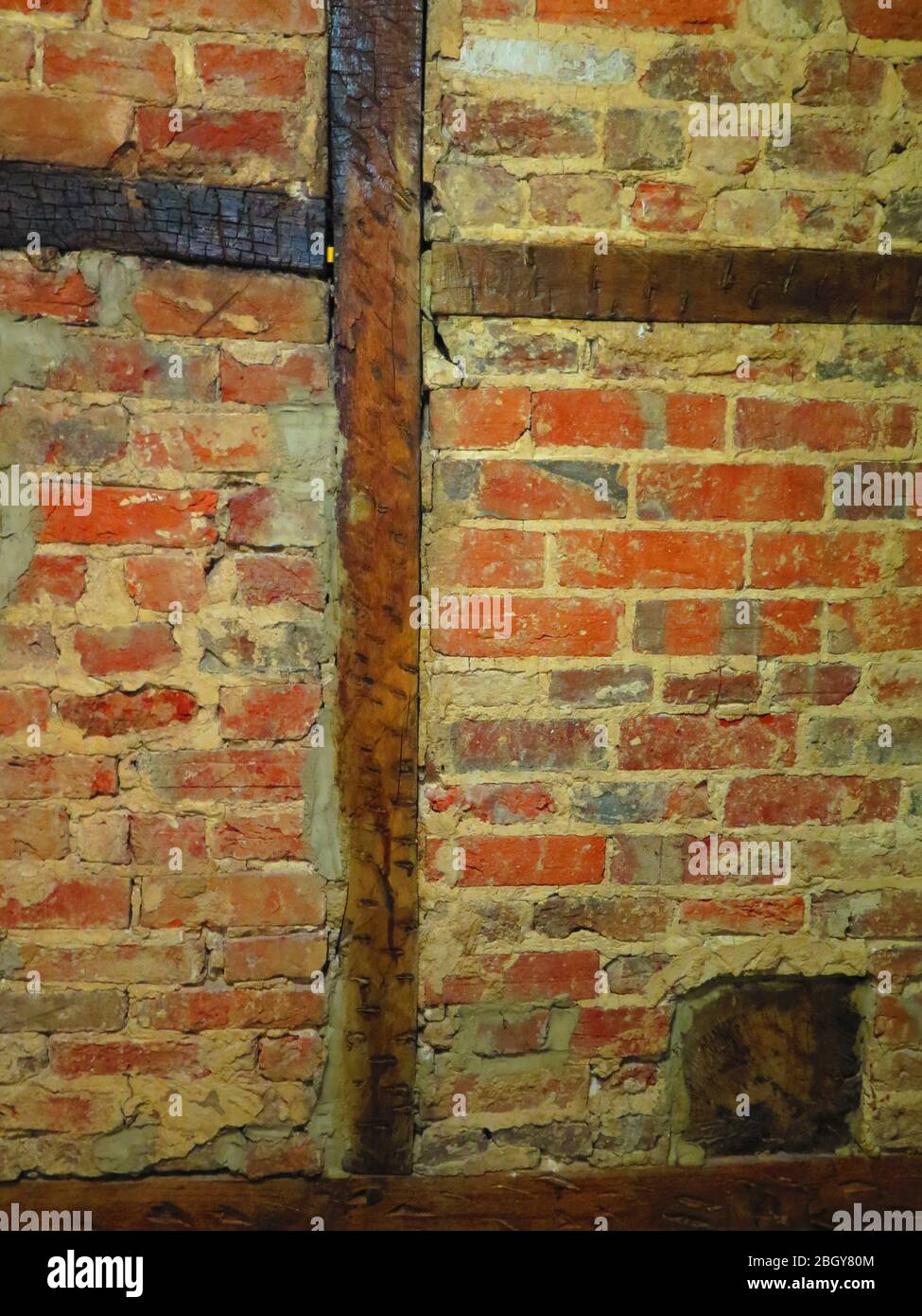Build wall hi-res stock photography and images - Alamy