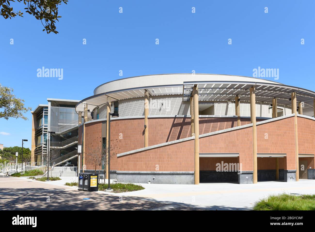 IRIVNE, CALIFORNIA - 21 APRIL 2020: Anteater Learning Pavilion on the ...