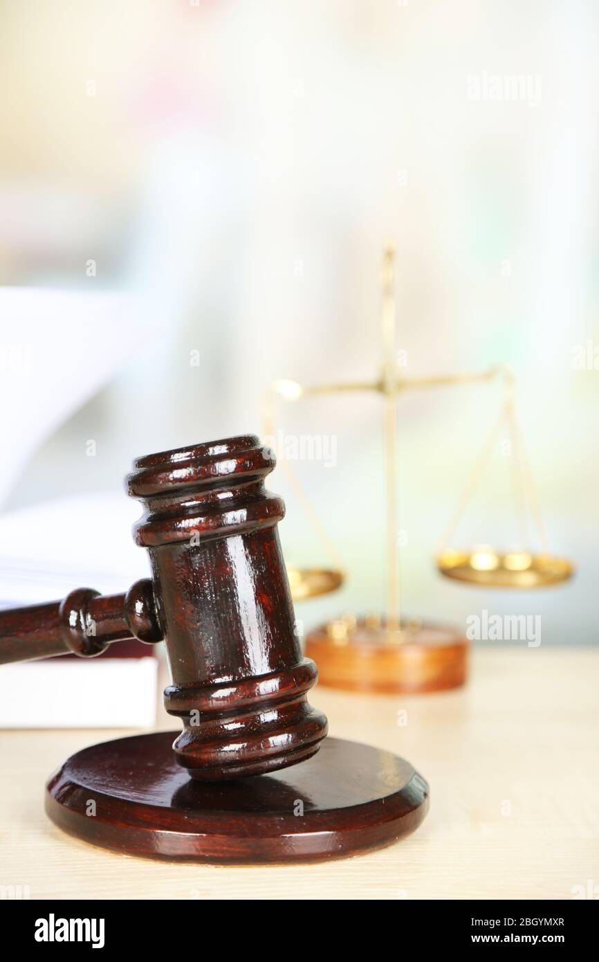 Judges gavel book scales hi-res stock photography and images - Alamy