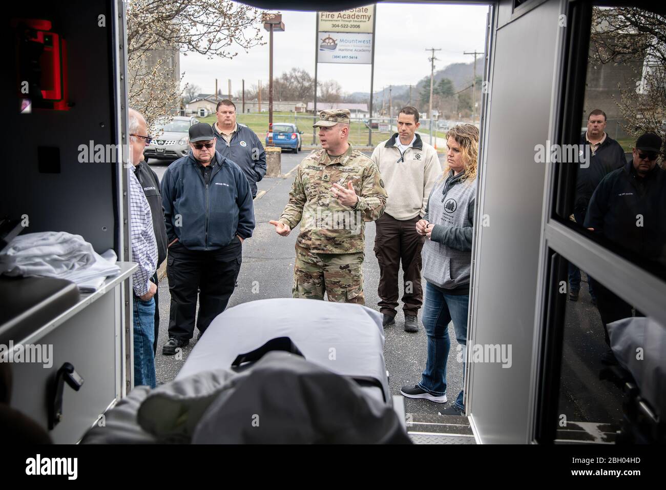 Members of the West Virginia National Guard's (WVNG) Chemical ...