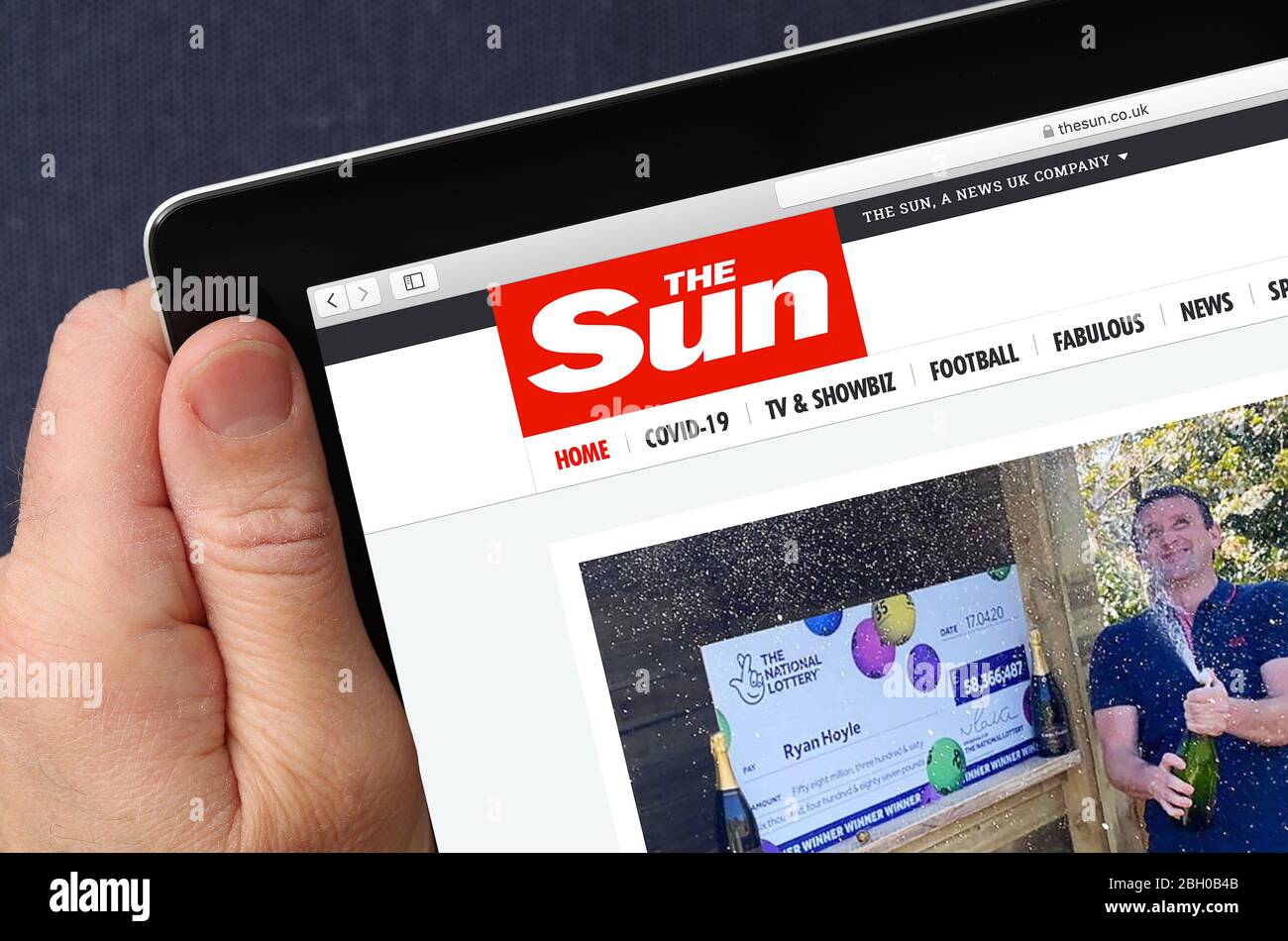 The sun online hi-res stock photography and images - Alamy