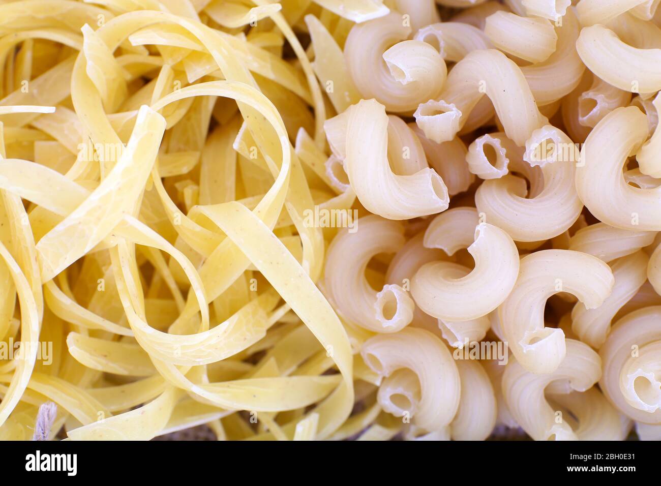Different types of pasta close up Stock Photo - Alamy
