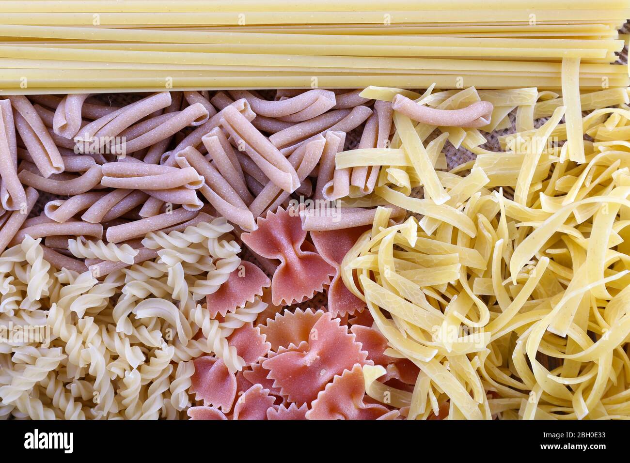 Different types of pasta close up Stock Photo - Alamy