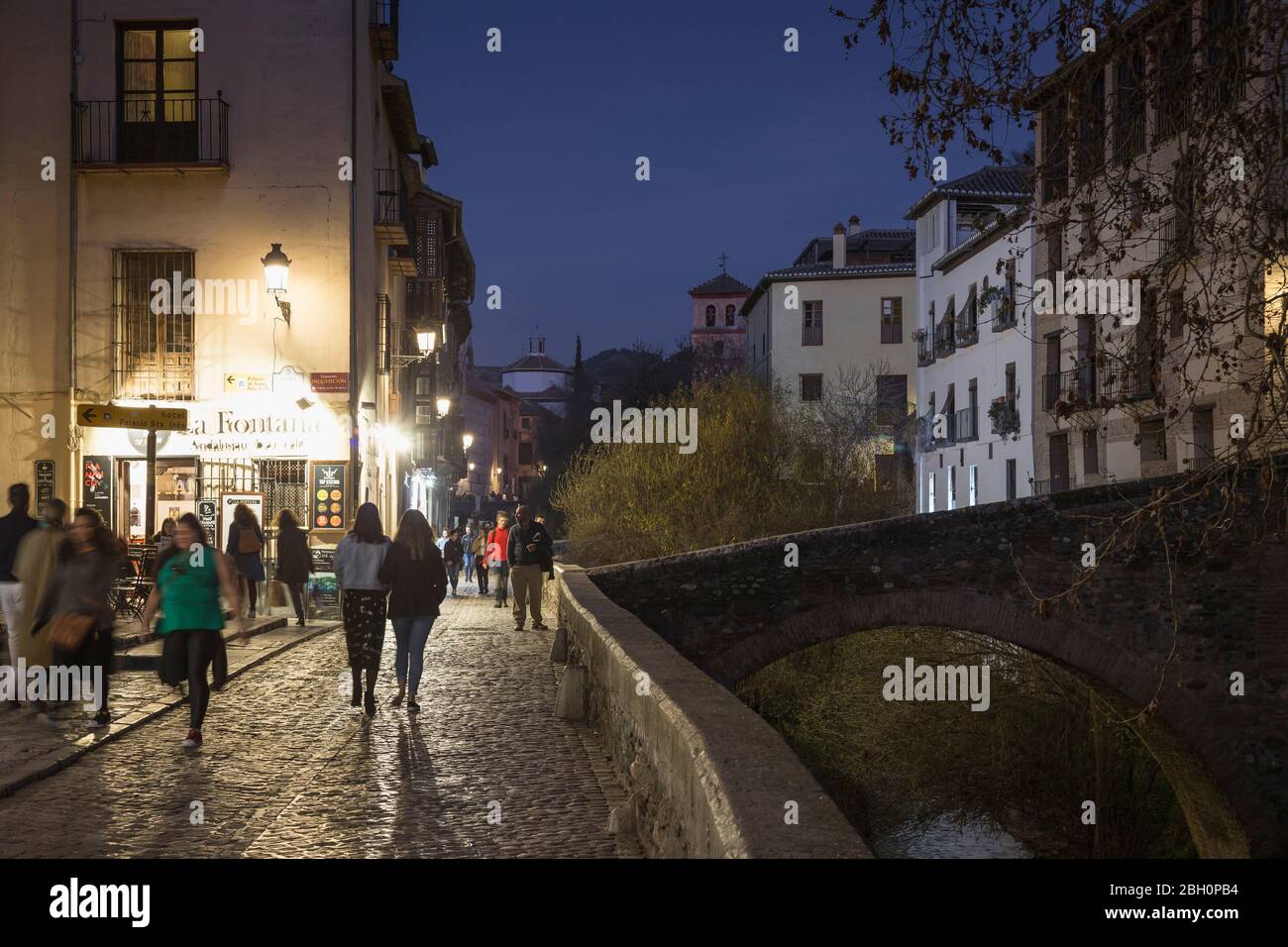 Carrera del Darro at night, Granada, Andalusia, Spain Stock Photo - Alamy