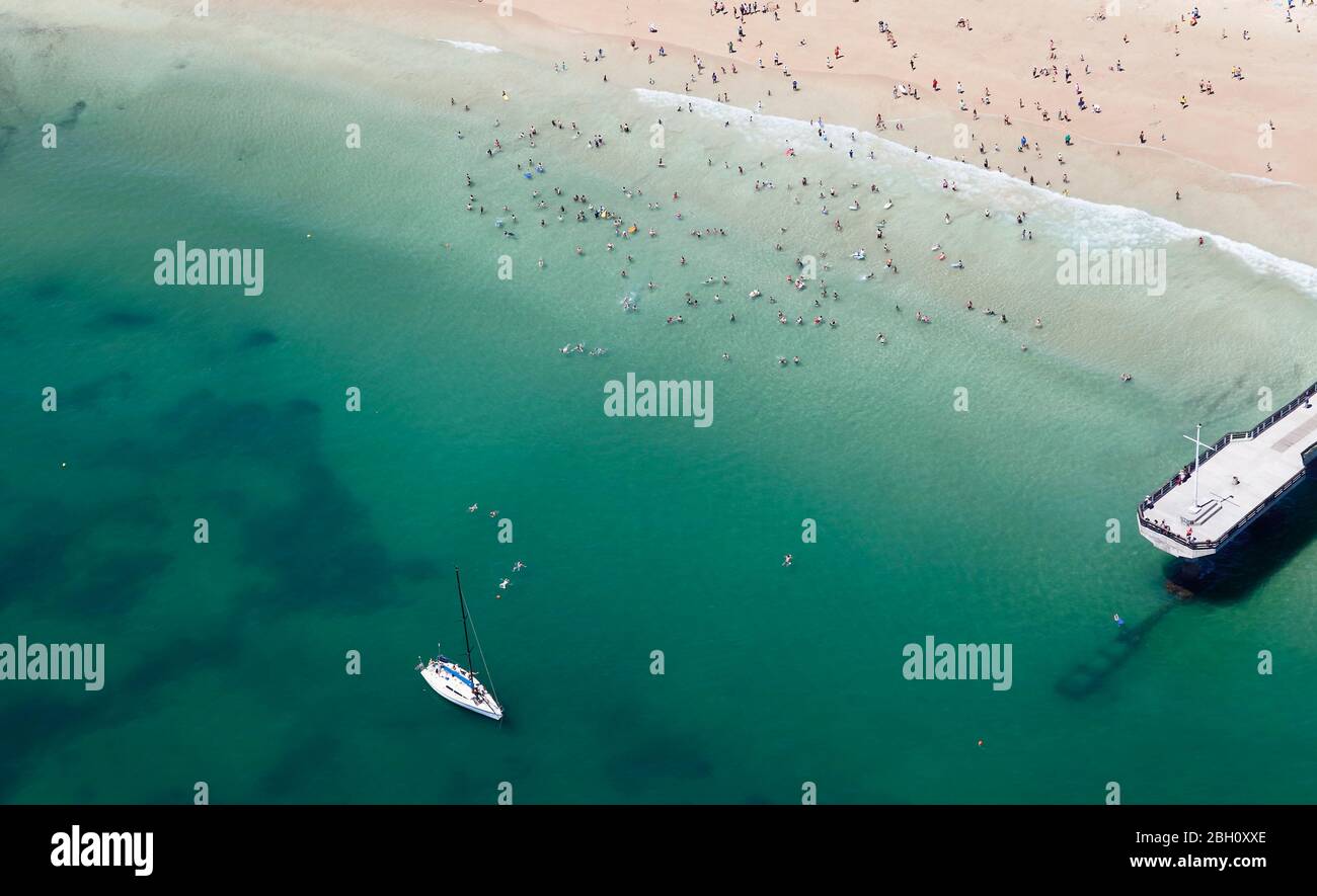 Port elizabeth beachfront hi-res stock photography and images - Alamy