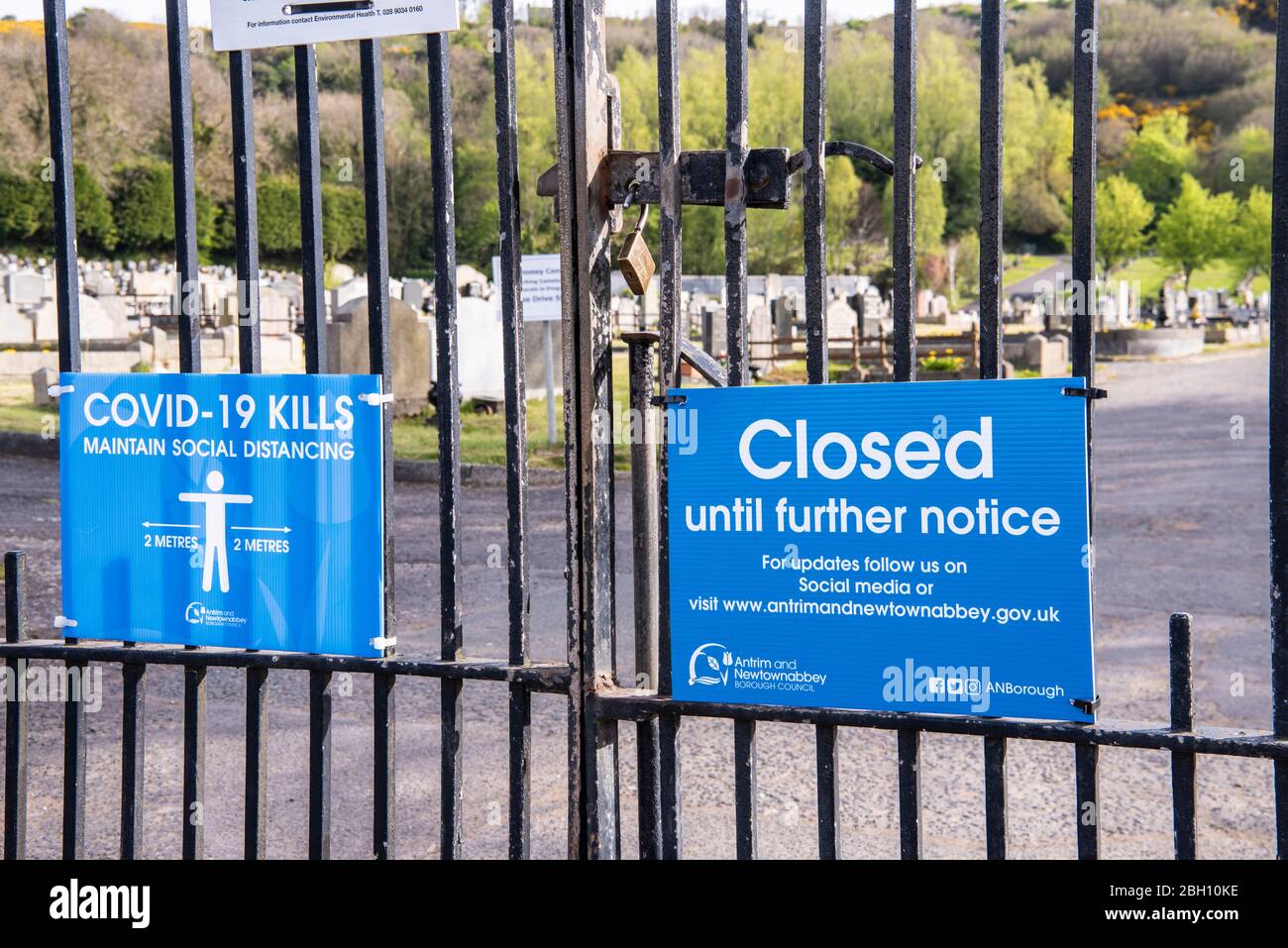 No entry sign in chinese hi-res stock photography and images - Alamy