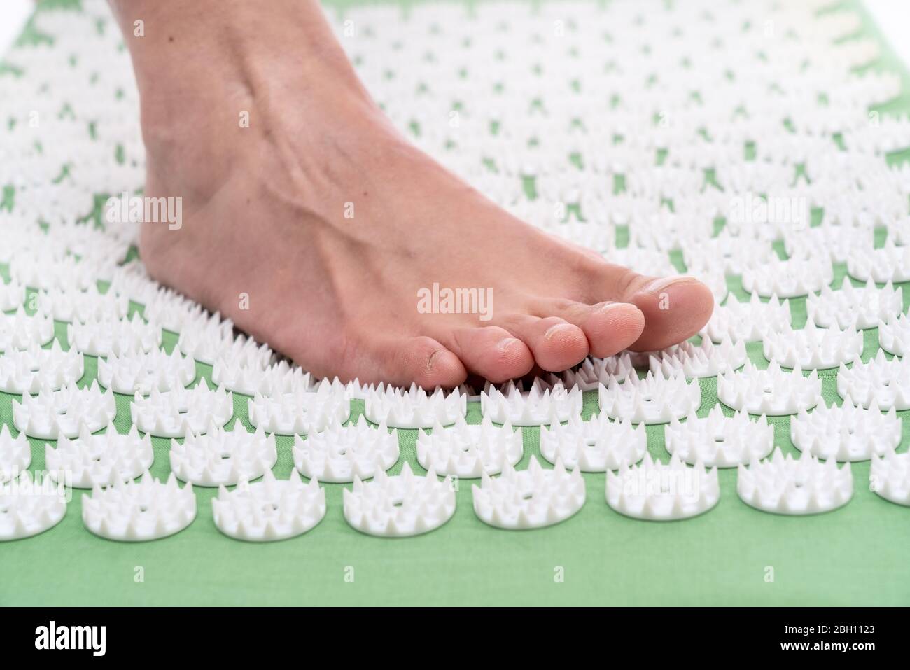 Acupuncture mat hi-res stock photography and images - Alamy