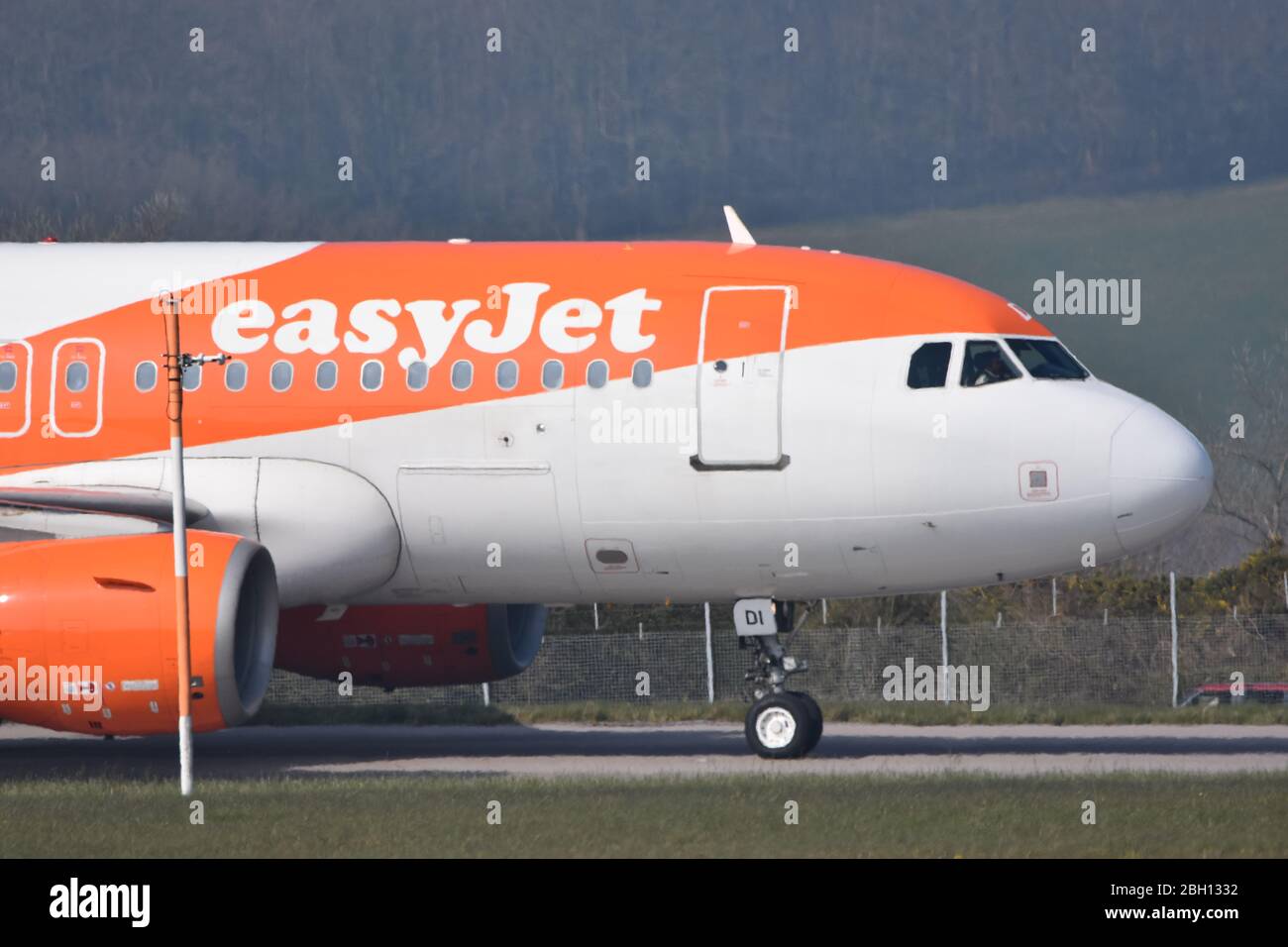 Easyjet photographs hi-res stock photography and images - Alamy