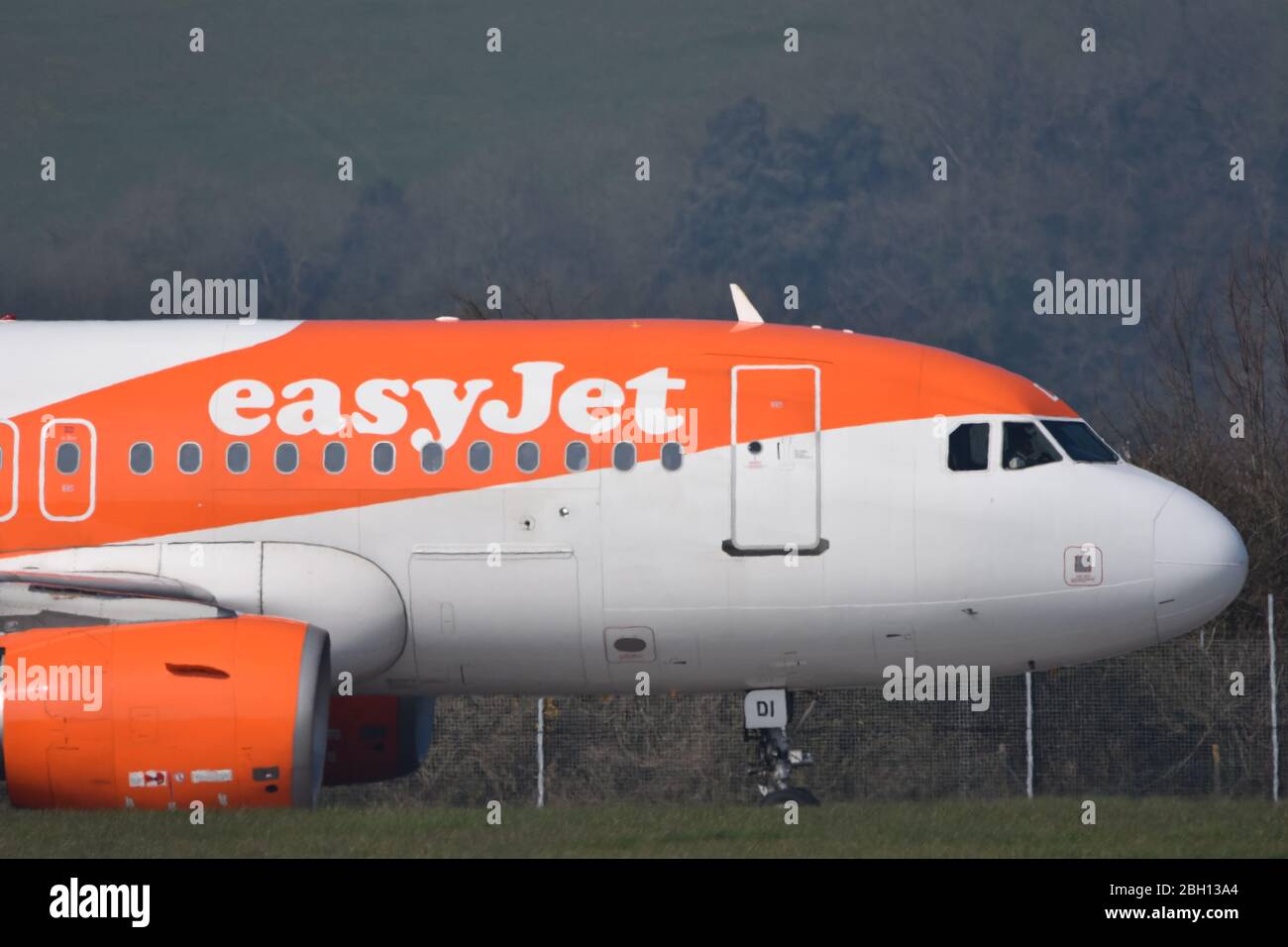 Easyjet photographs hi-res stock photography and images - Alamy