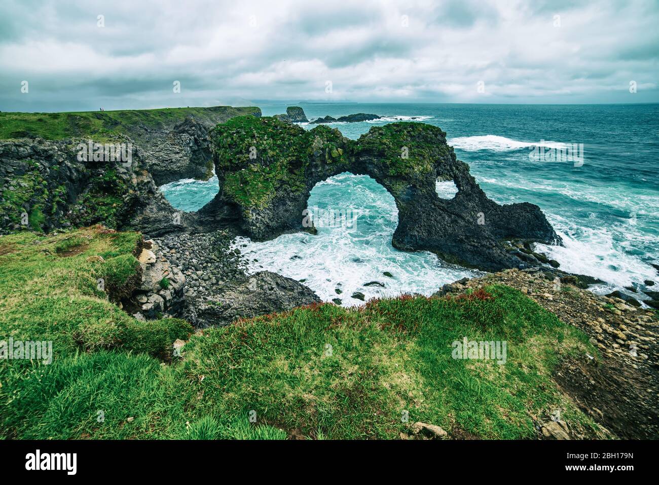 Gatklettur arnarstapi in iceland hi-res stock photography and images ...