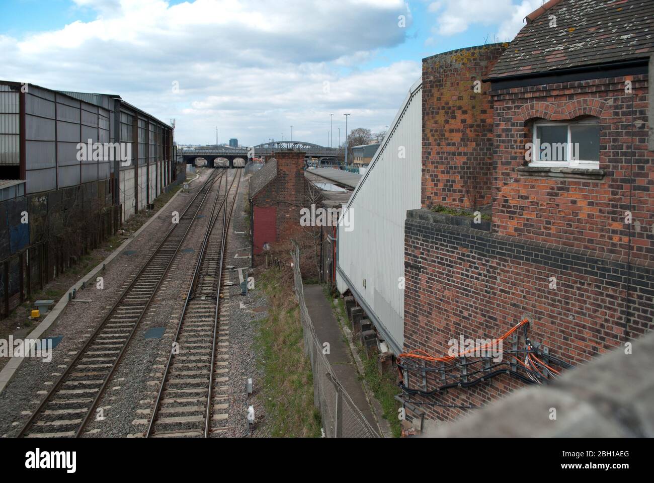 Neasden station hi-res stock photography and images - Alamy
