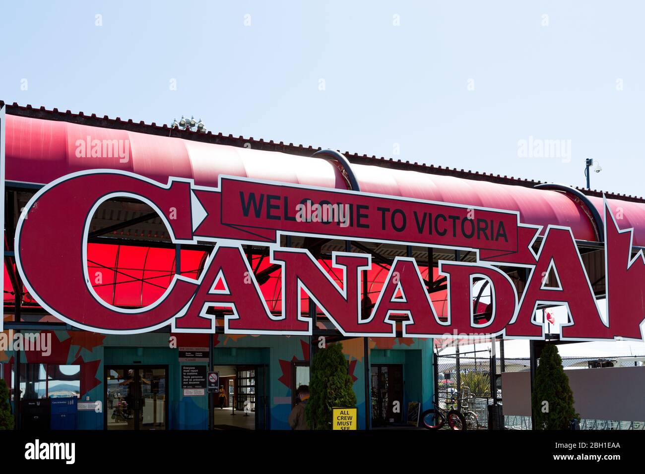 Welcome to Canada sign in Victoria port Stock Photo - Alamy