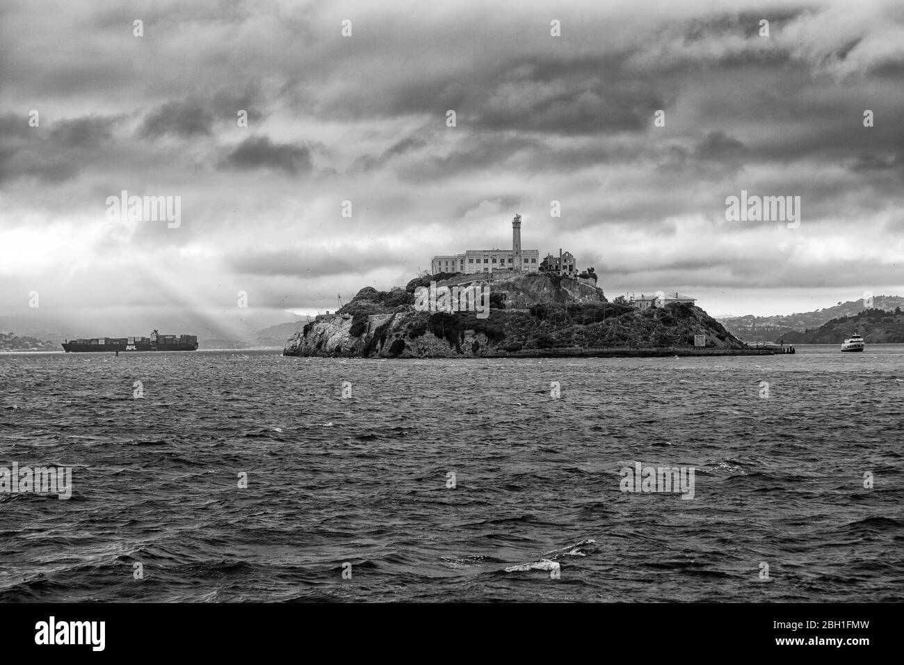 Alcatraz Island Penitentiary prison viewed from a boat in San Francisco ...